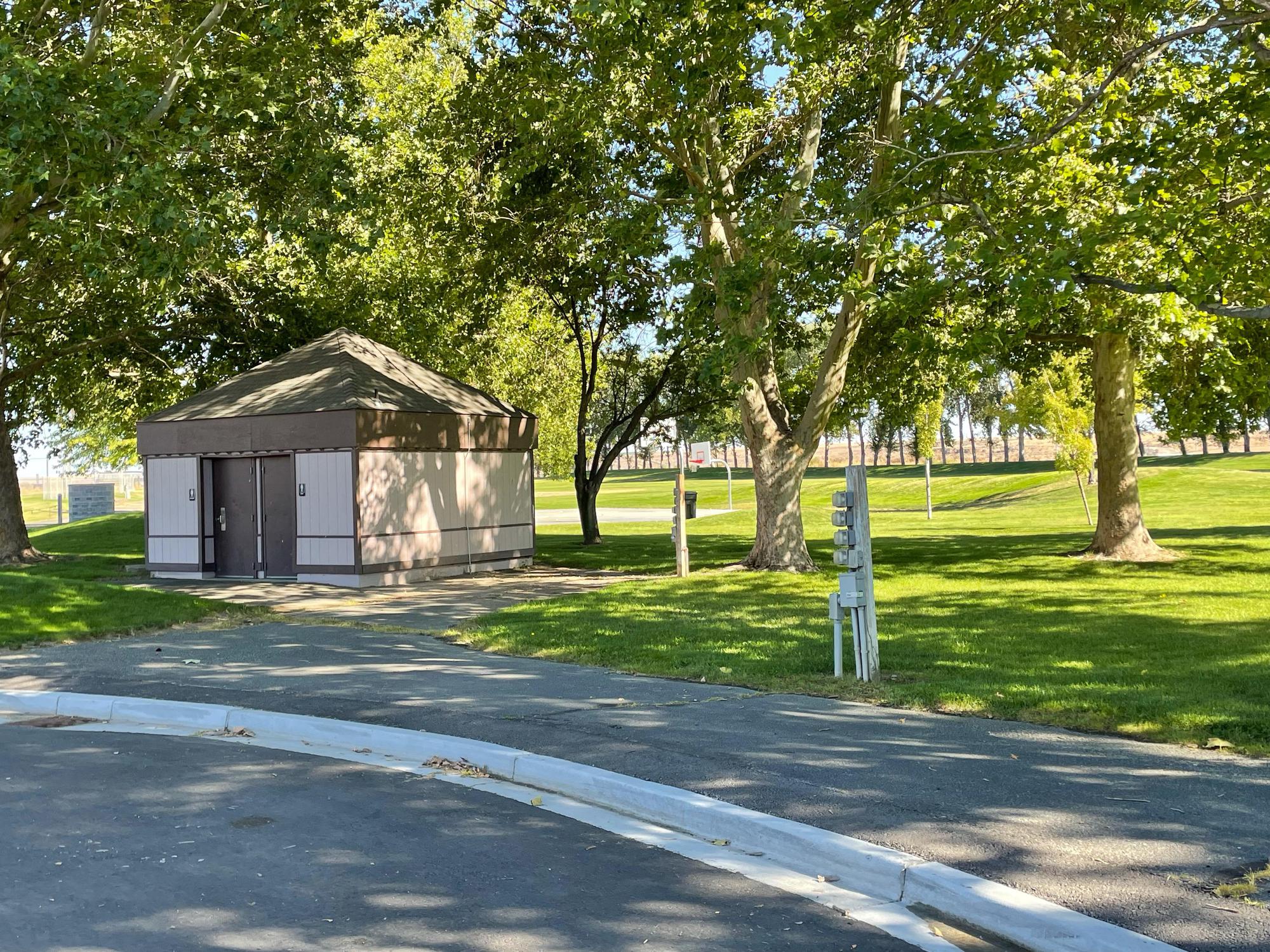 Pioneer Park | Connell, WA | EV Station