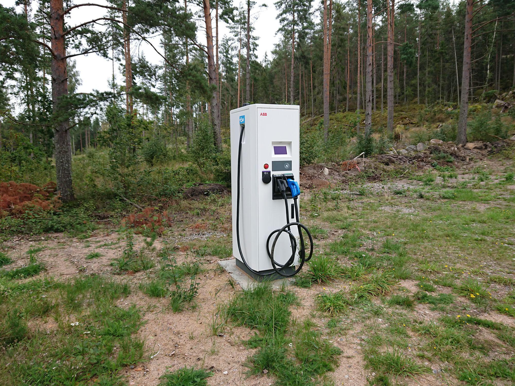 AutoMat Läppe Livs | 643 95 Vingåker, Sweden | EV Station