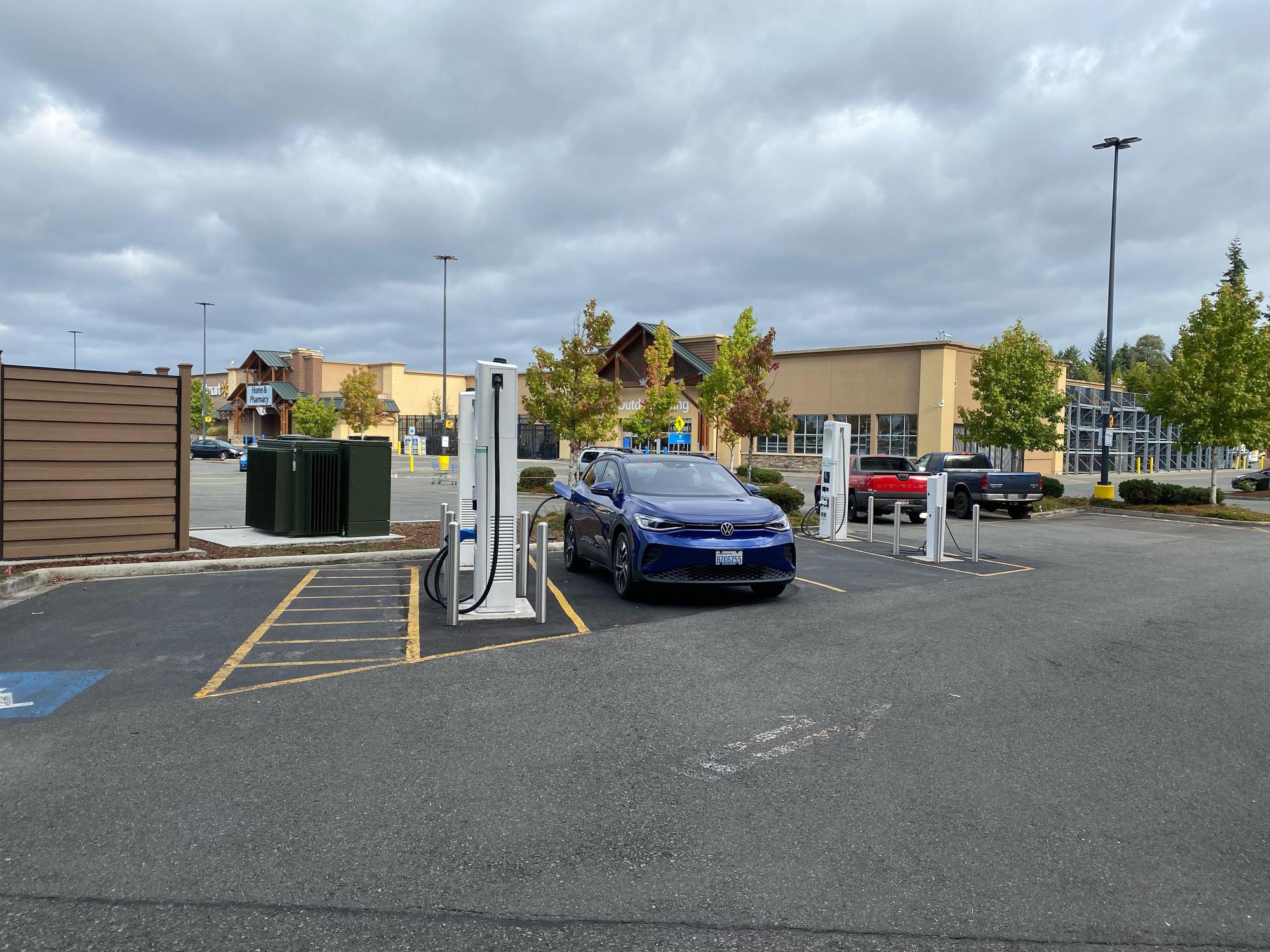 Walmart Supercenter | Federal Way, WA | EV Station