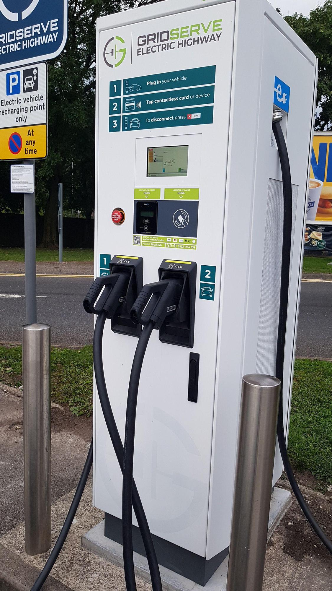 Knutsford Southbound Services M6 (1) | Moto Services, M6 Motorway (S ...