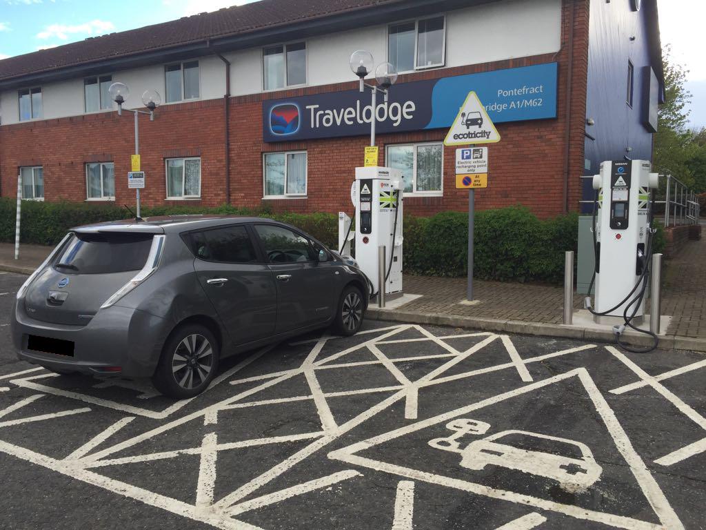 Moto Ferrybridge (1) | Moto Services, M62 Motorway Jct 33 / A1(M ...