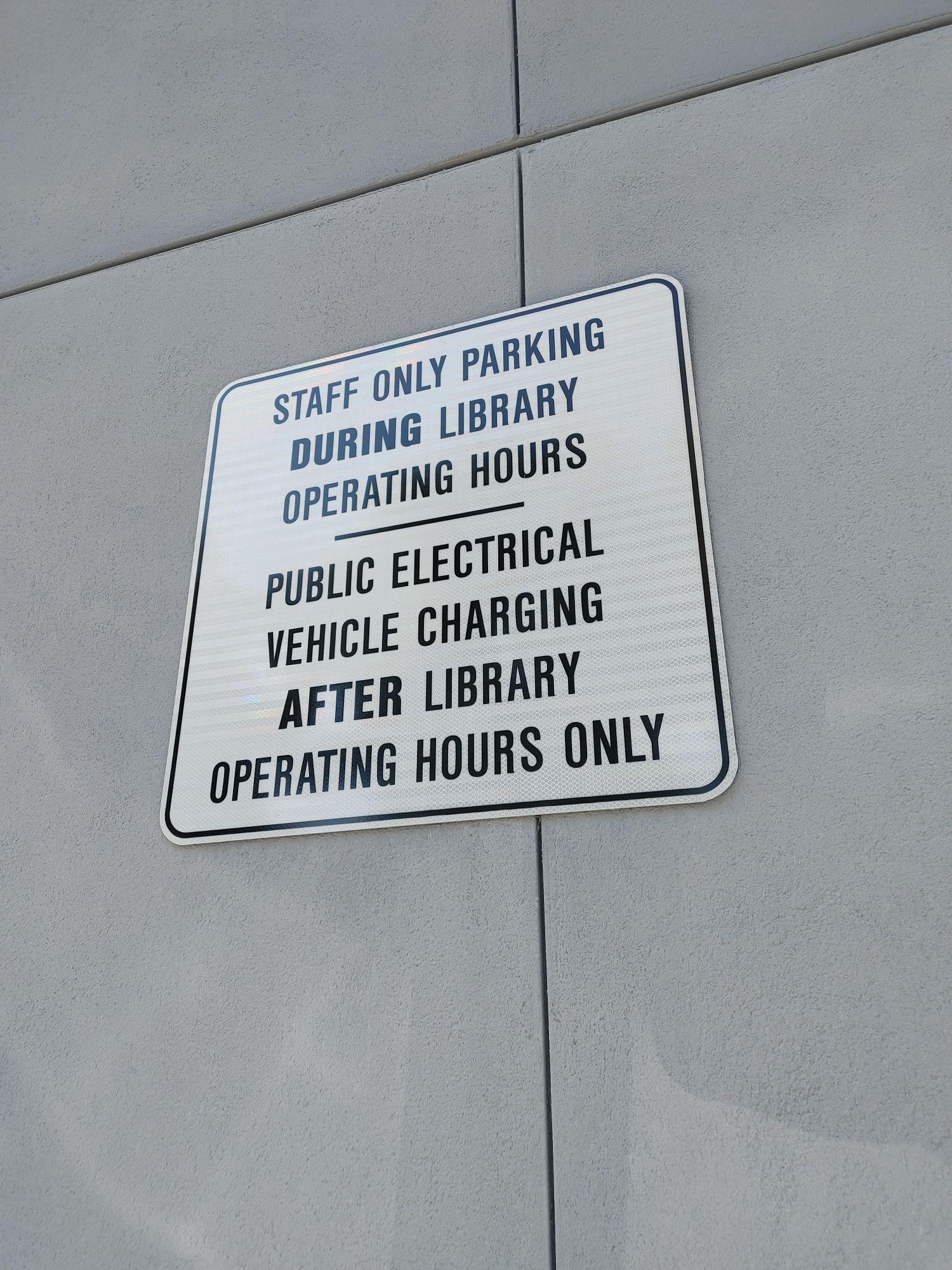 Mitchell Park Library | Palo Alto, CA | EV Station