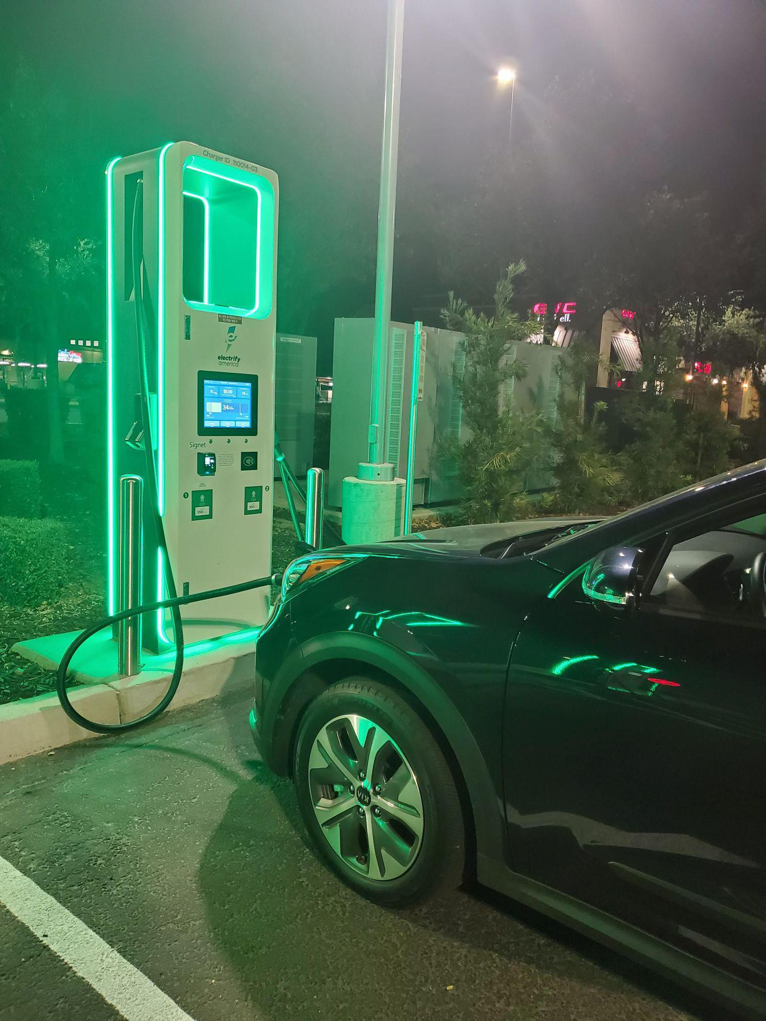 Stonecreek Plaza - Target | Los Banos, CA | EV Station
