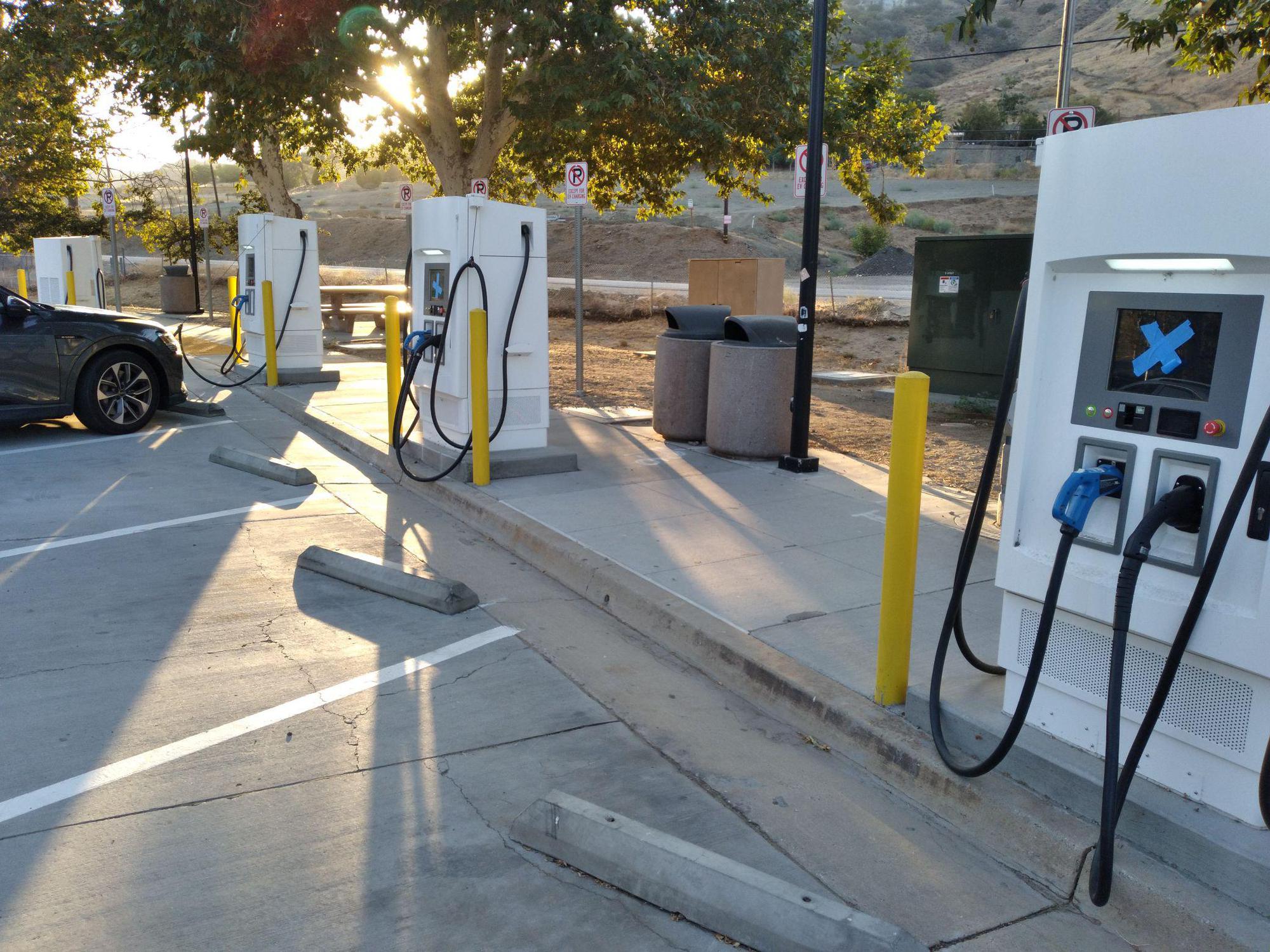 Tejon Pass Rest Area - Southbound | Lebec, CA | EV Station