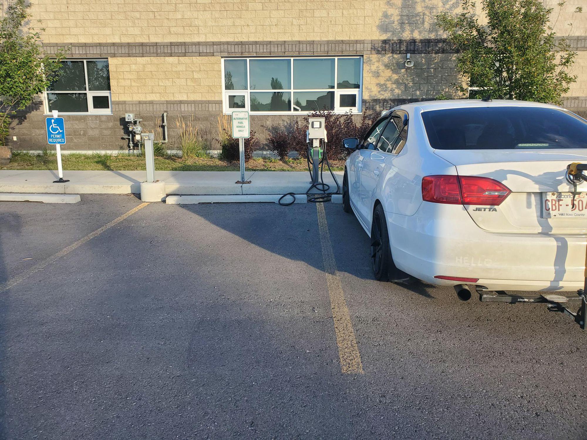 Copperfield School | Calgary, AB | EV Station