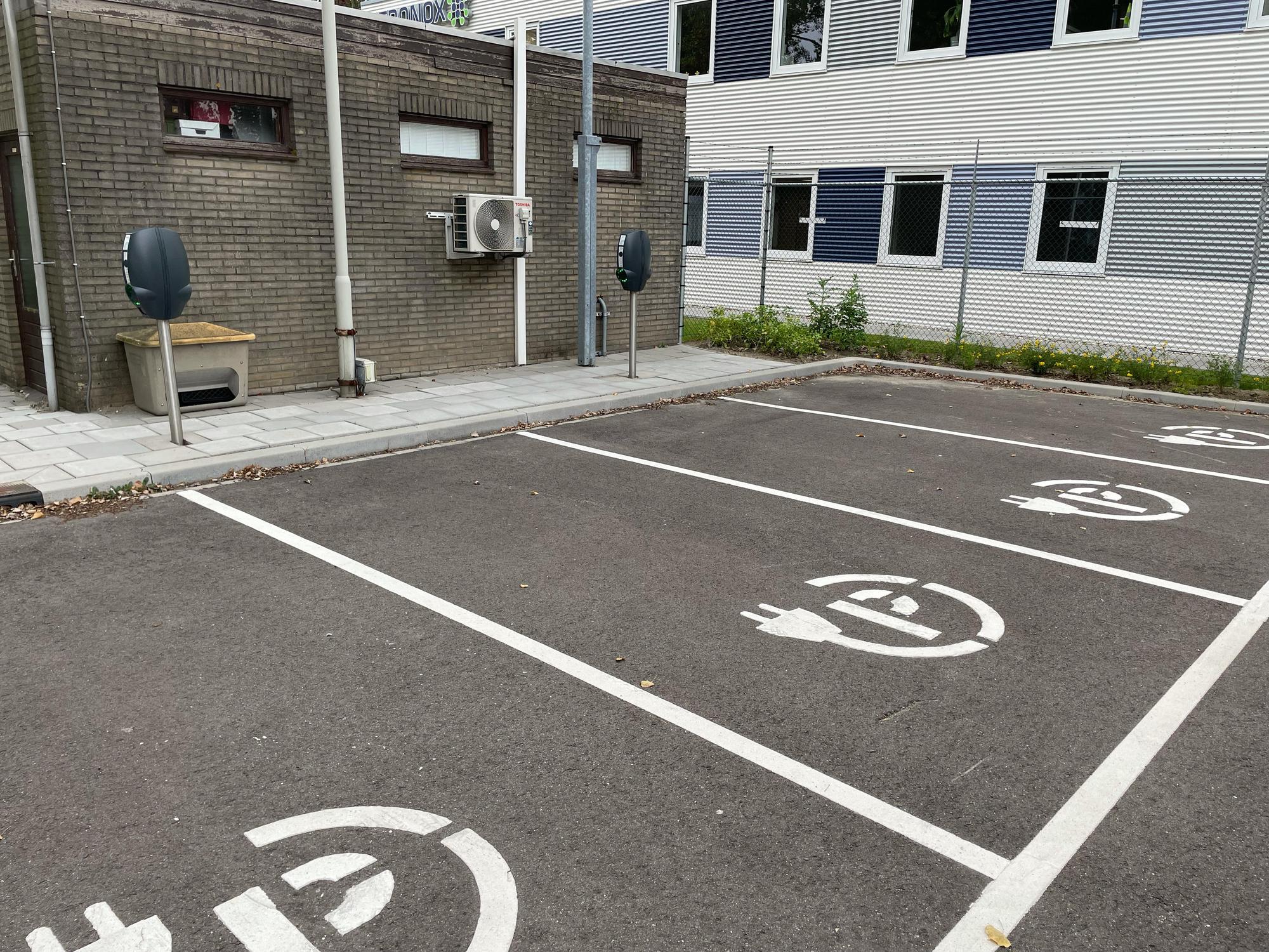 Tronox Botlek | Botlek Rotterdam, ZH | EV Station