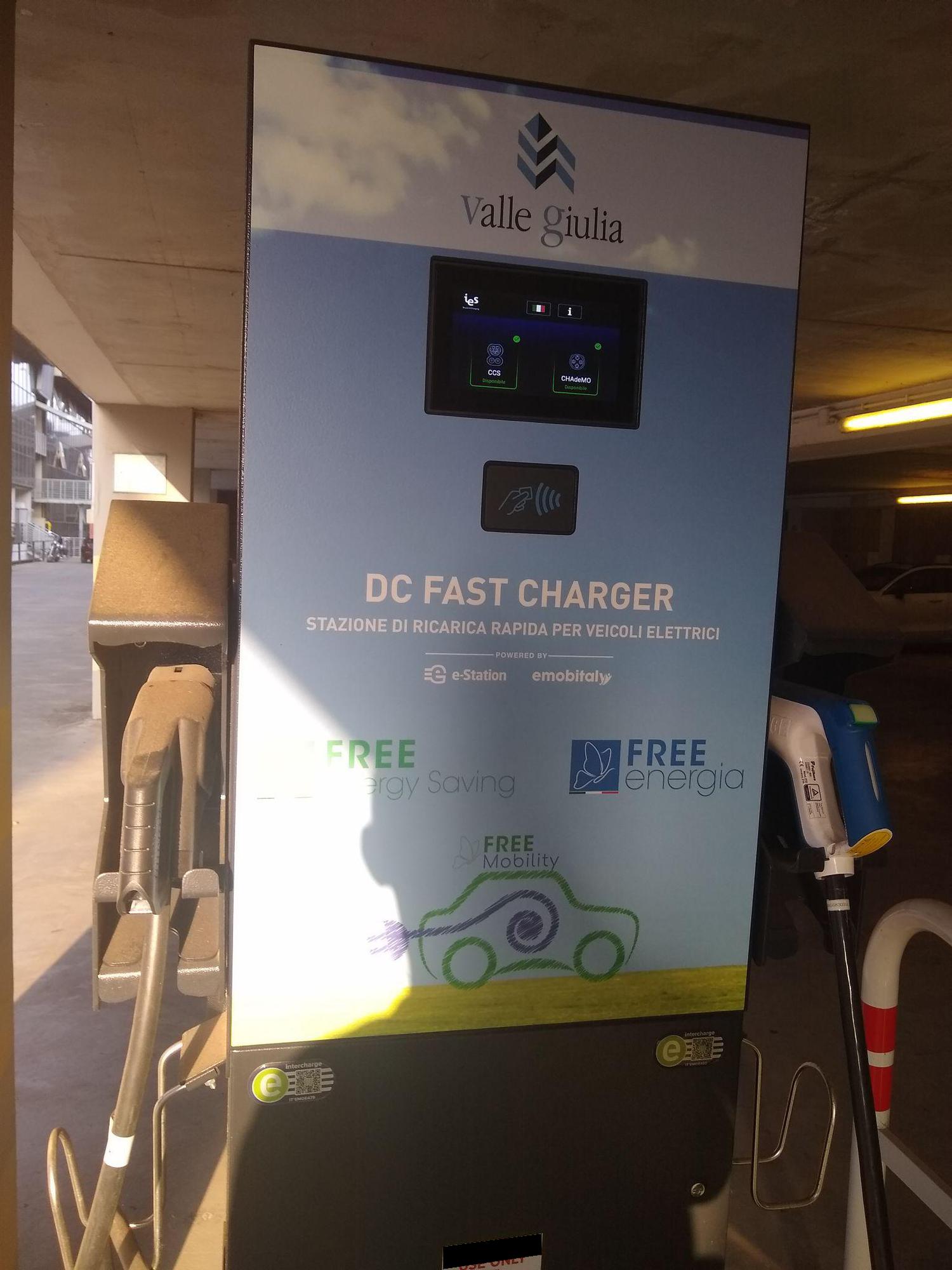 Via Pio Emanuelli | Roma, Lazio | EV Station