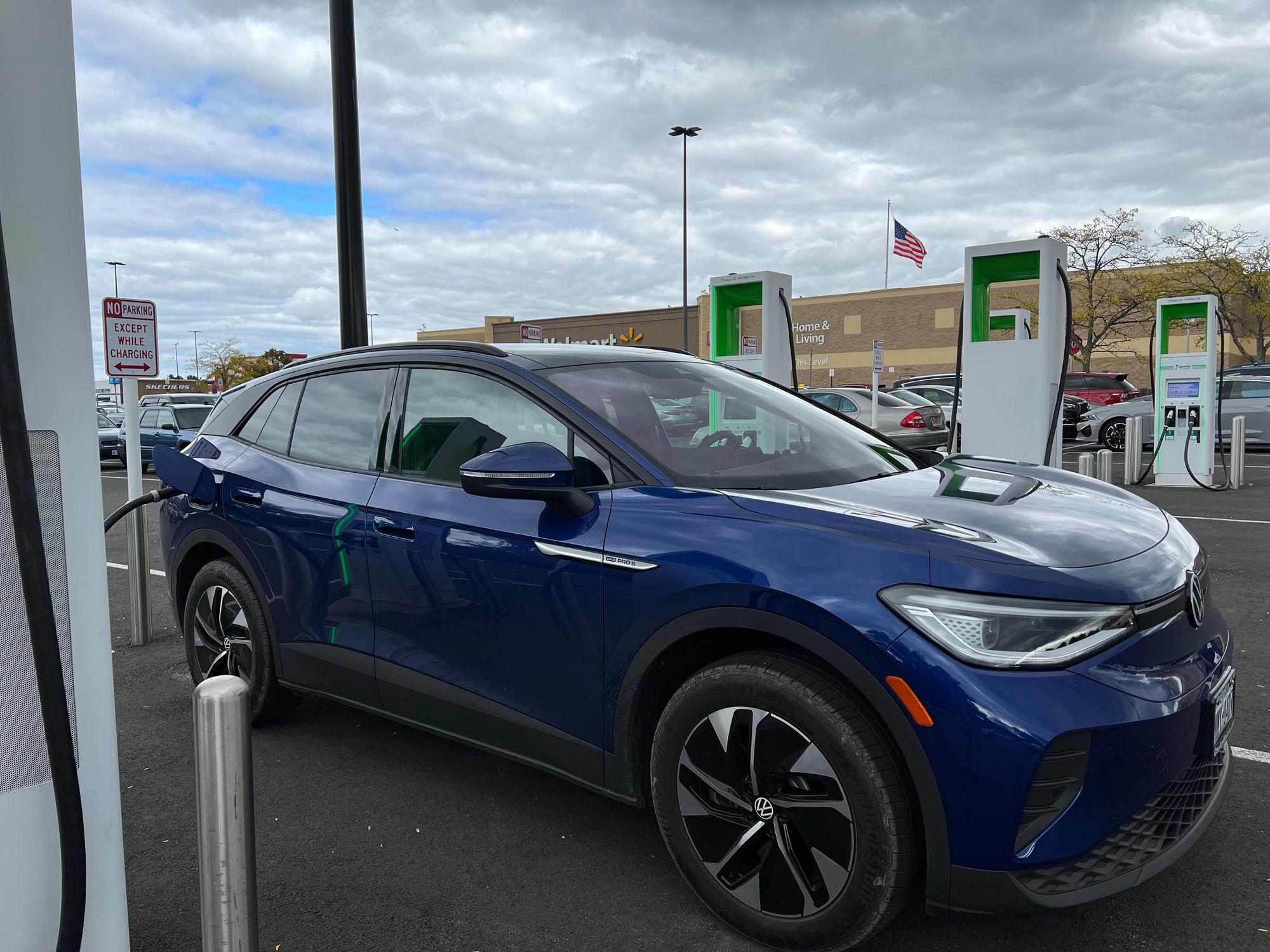 Walmart Supercenter Albany | Albany, NY | EV Station