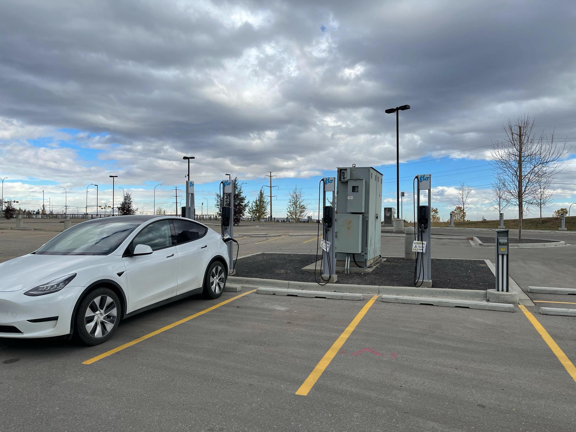 Calgary - Sirocco Park & Ride | Calgary, AB | EV Station
