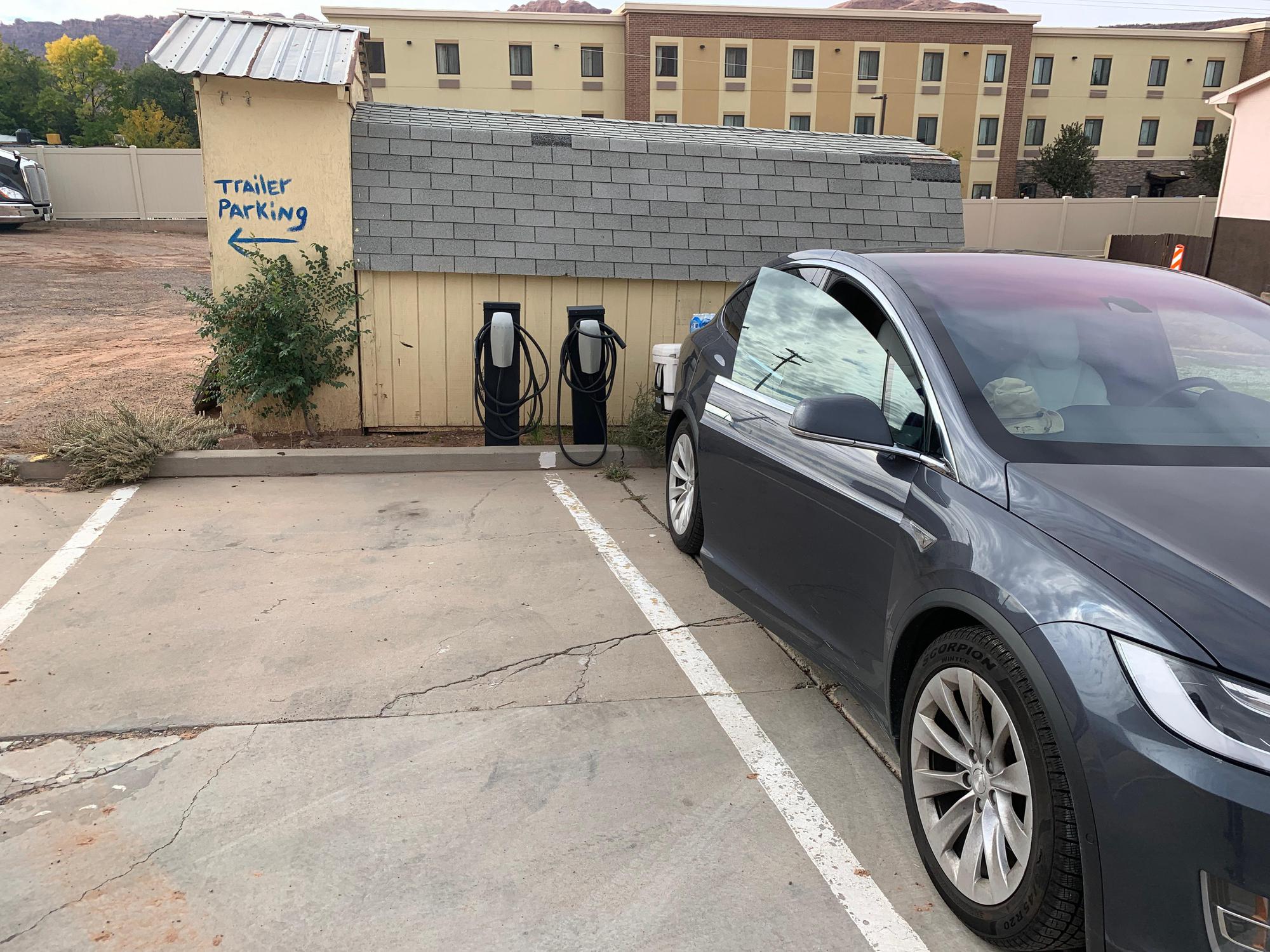 Days Inn By Wyndham Moab | Moab, UT | EV Station