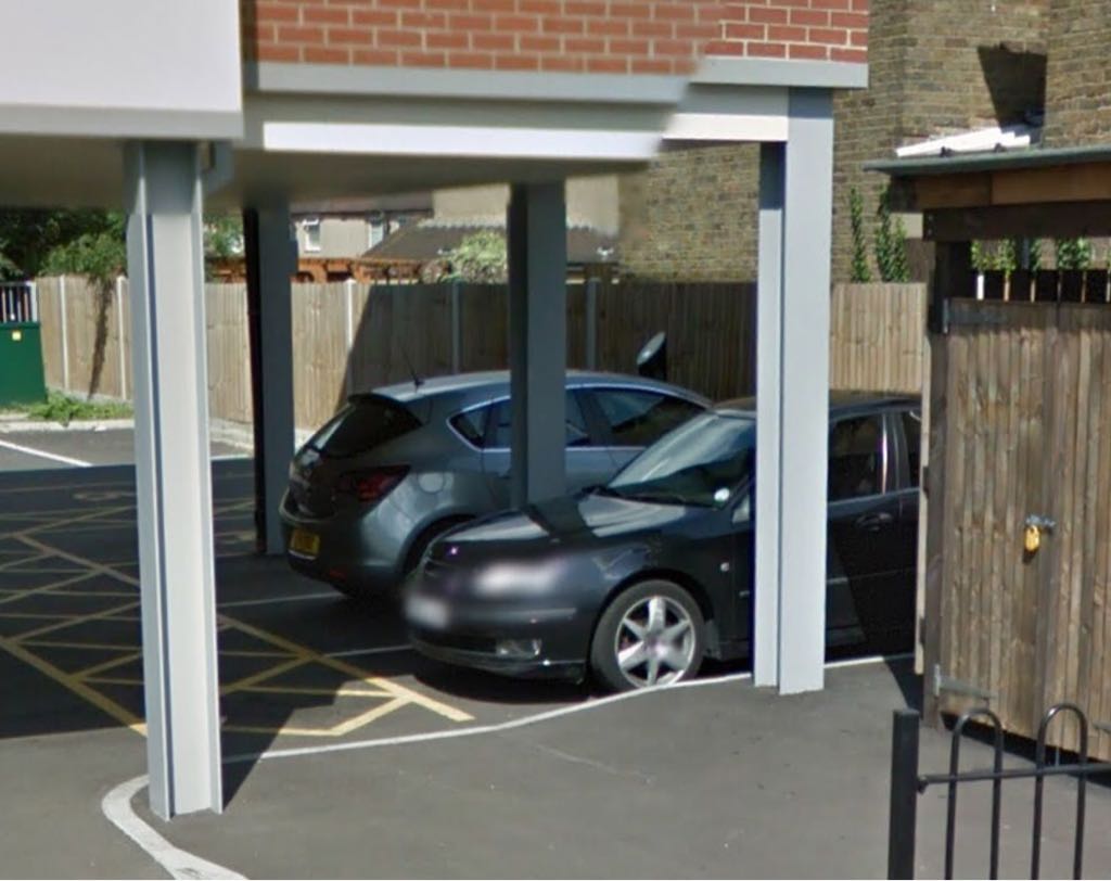 Hayes End Library | Hayes, England | EV Station