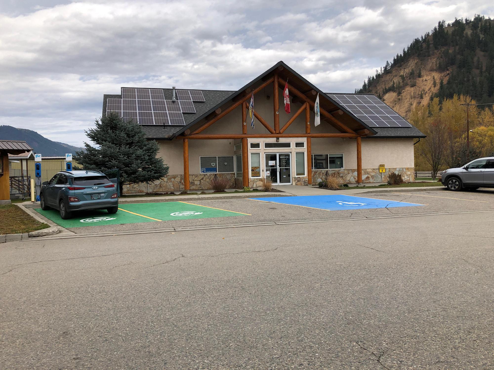 Lumby Municipal Office | Lumby, BC | EV Station