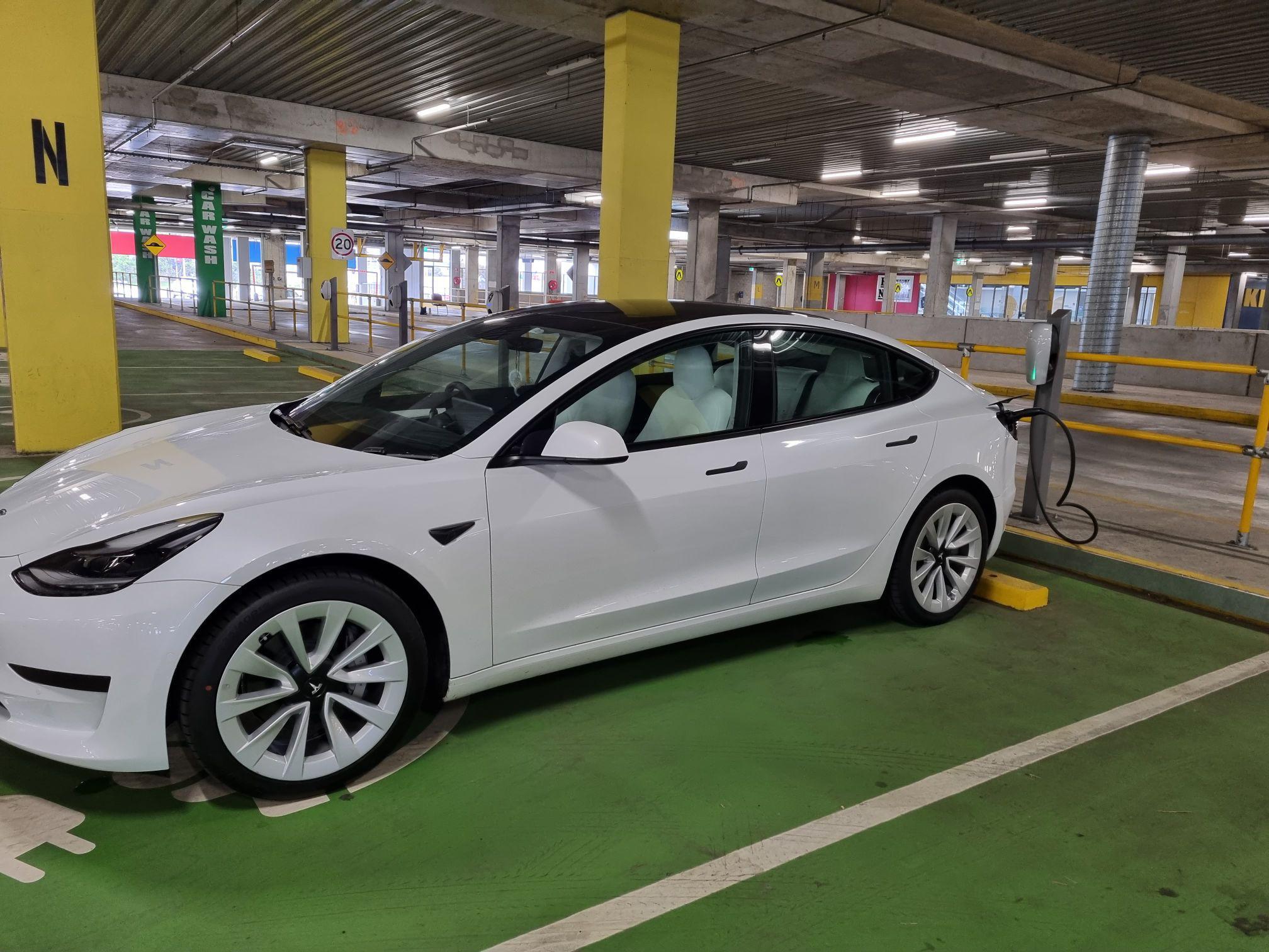 Springvale Homemaker Centre - Car Wash | Springvale, VIC | EV Station