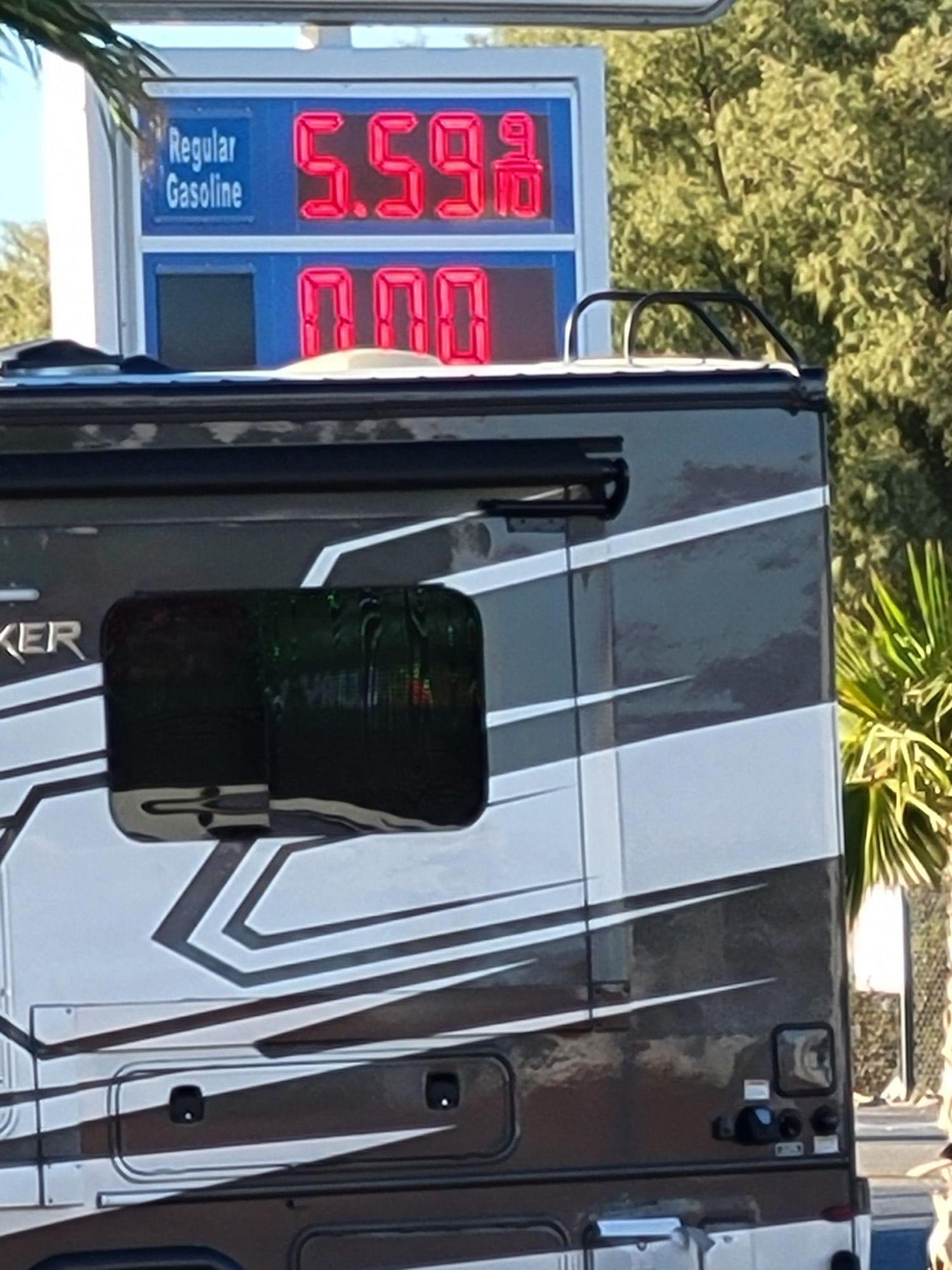 Westside Shell | Needles, CA | EV Station