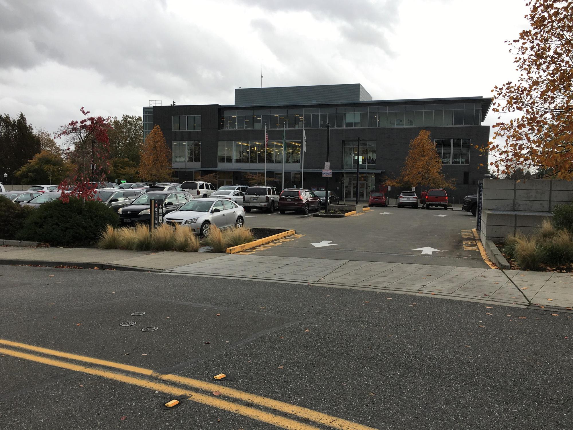 Burien Library & City Hall | Burien, WA | EV Station