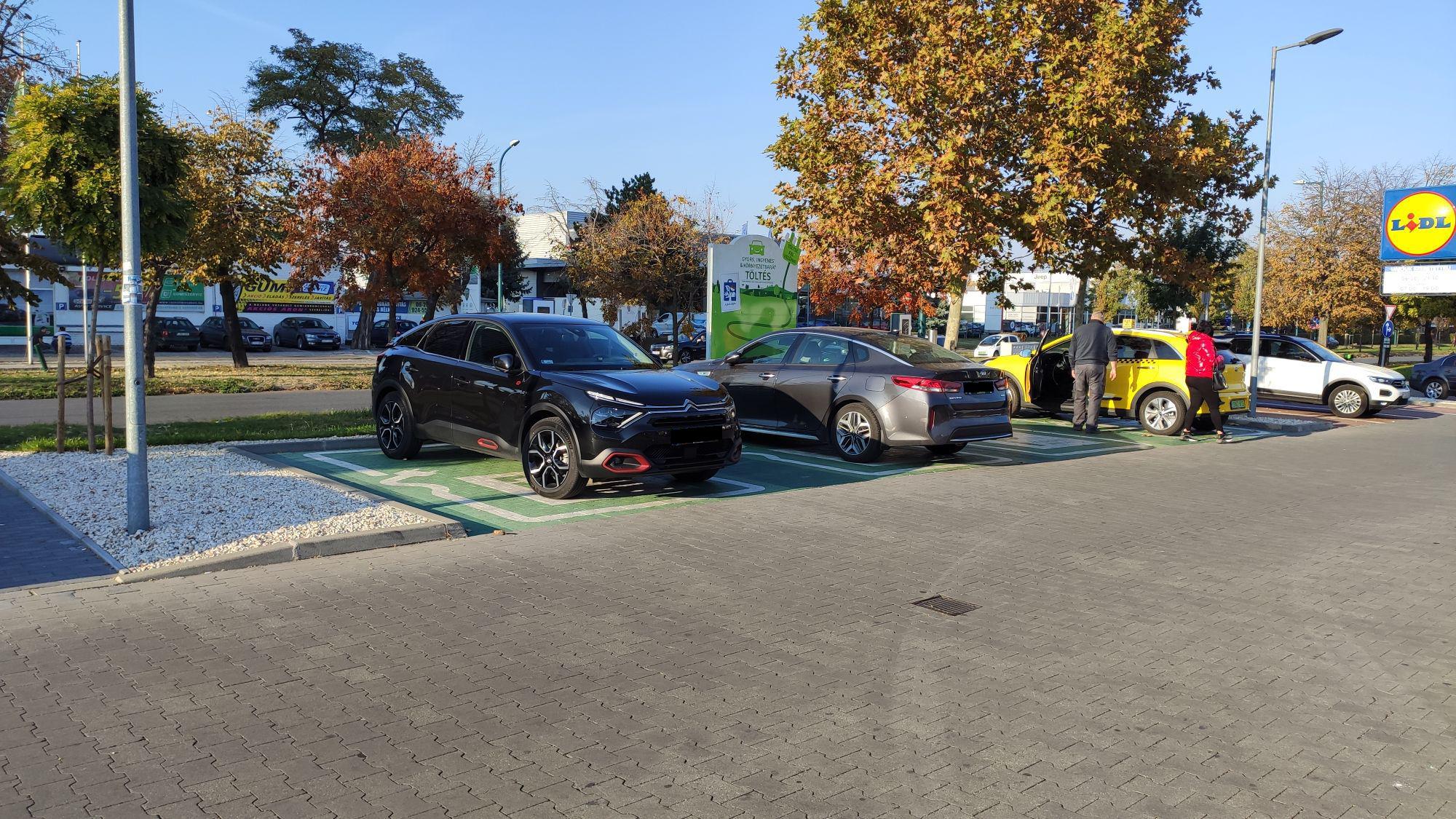 Lidl Budapest | Budapest, Mogyoródi út 23, 1149 Hungary | EV Station