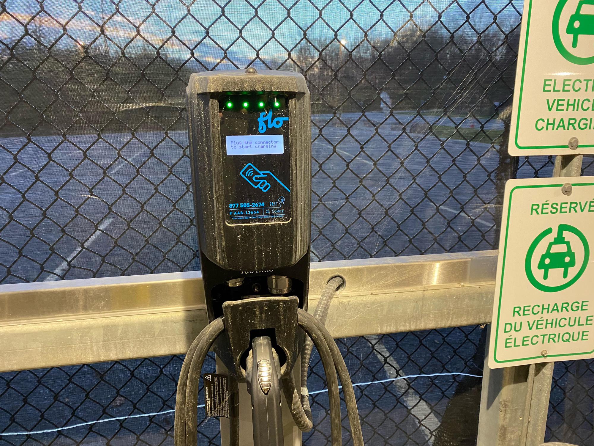 Reef Parking | Ottawa, ON | EV Station