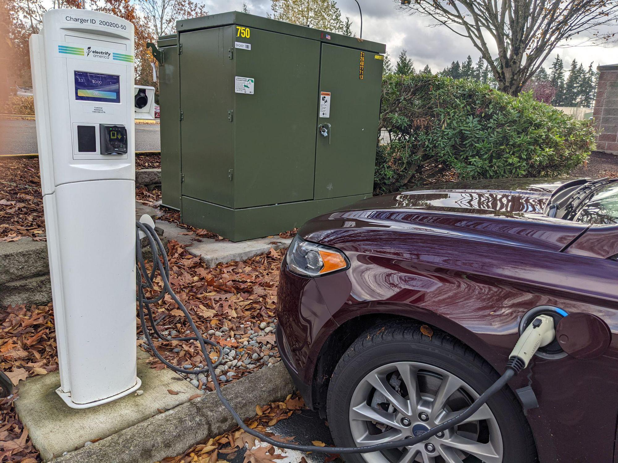 Target | Redmond, WA | EV Station