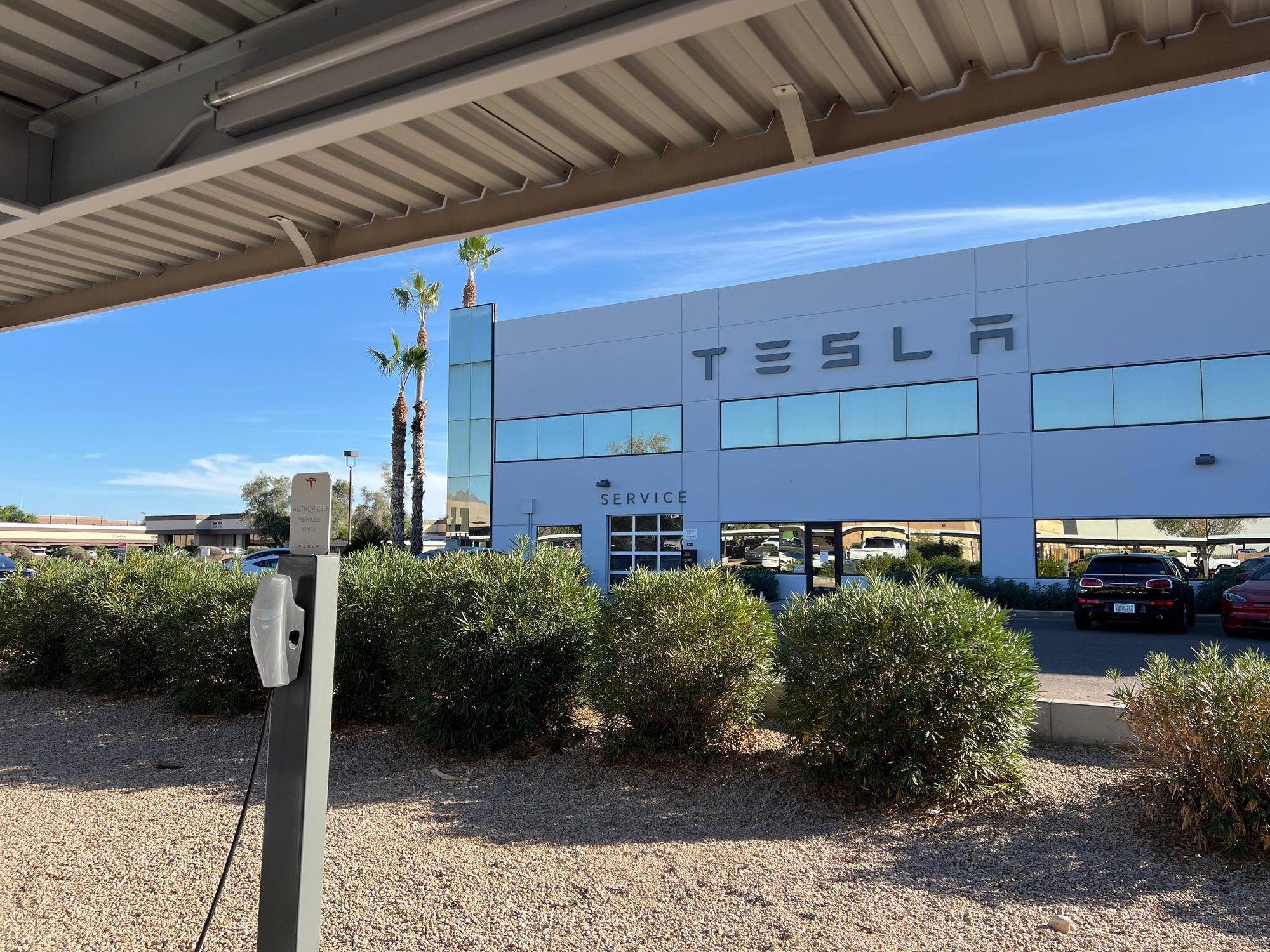 Tesla Service Center | Scottsdale, AZ | EV Station