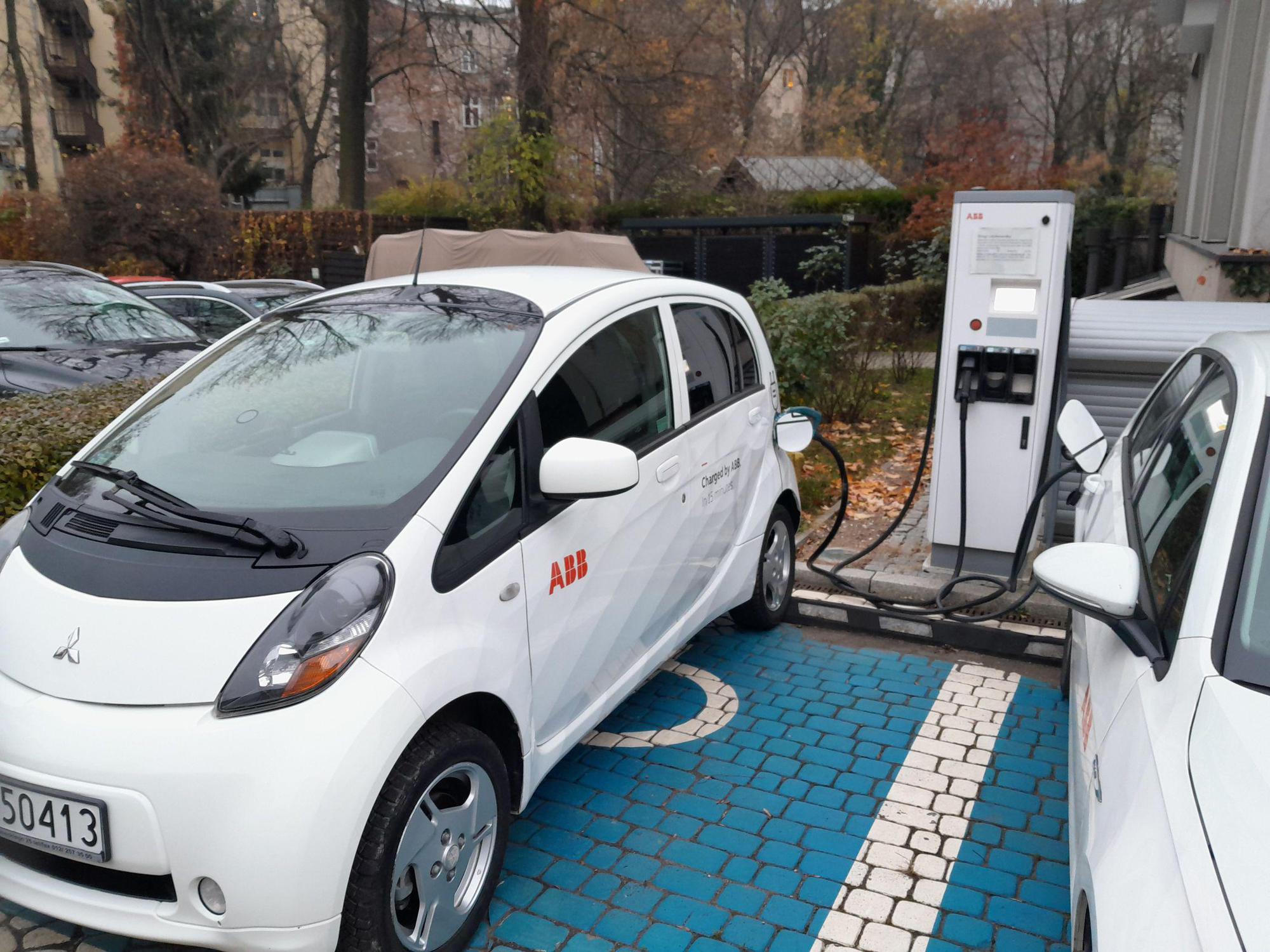 ABB | Kraków, Małopolskie | EV Station