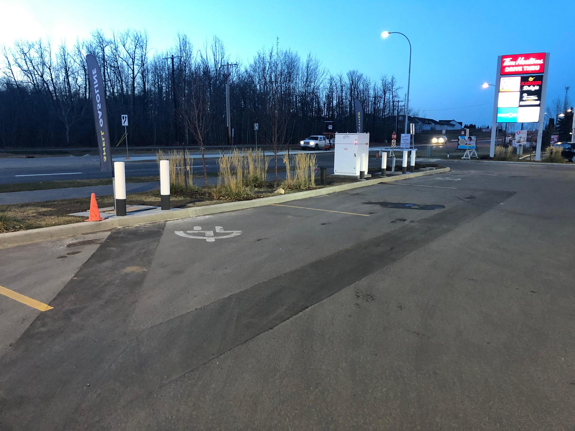 Shell | Edmonton, AB | EV Station
