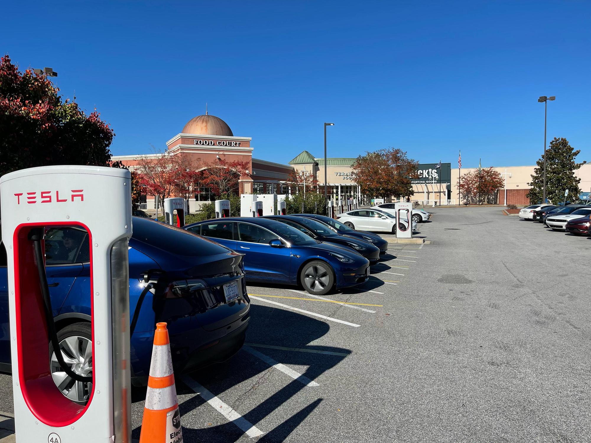 Magnolia Mall | Florence, SC | EV Station