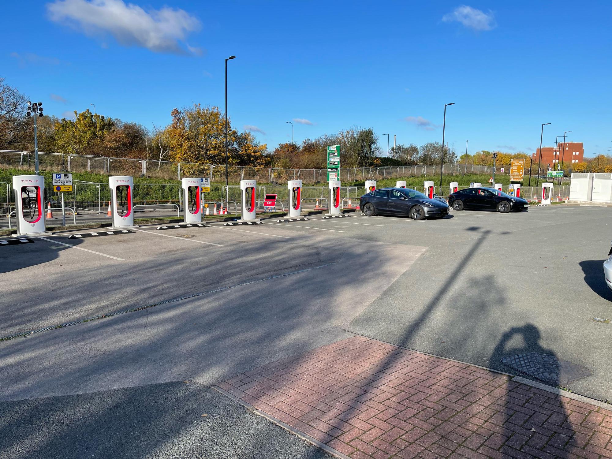 Tesla Centre Birmingham | 110 Small Heath Hwy, Birmingham B10 0BW, UK ...