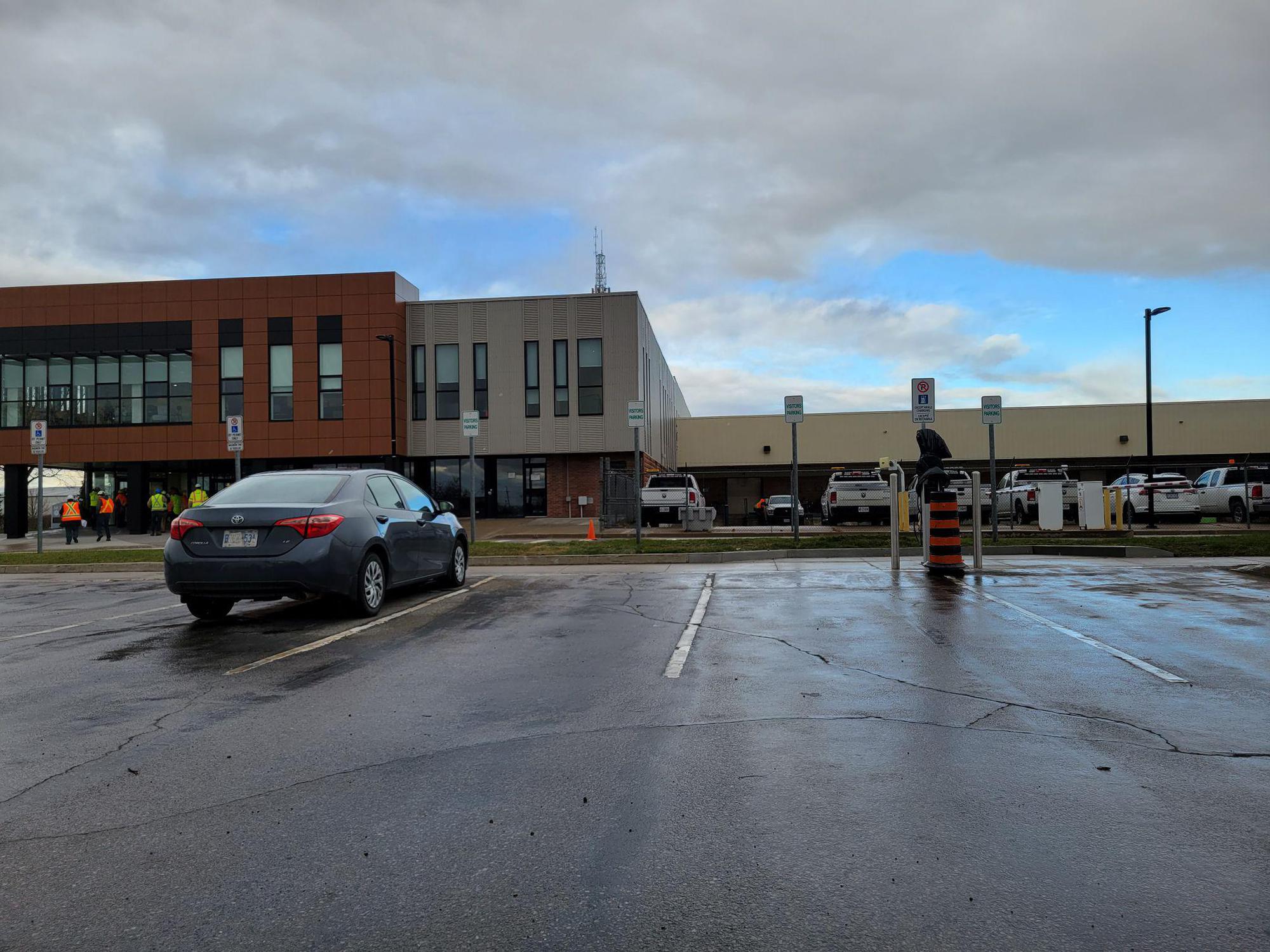 Whitby Operations Center | Whitby, ON | EV Station