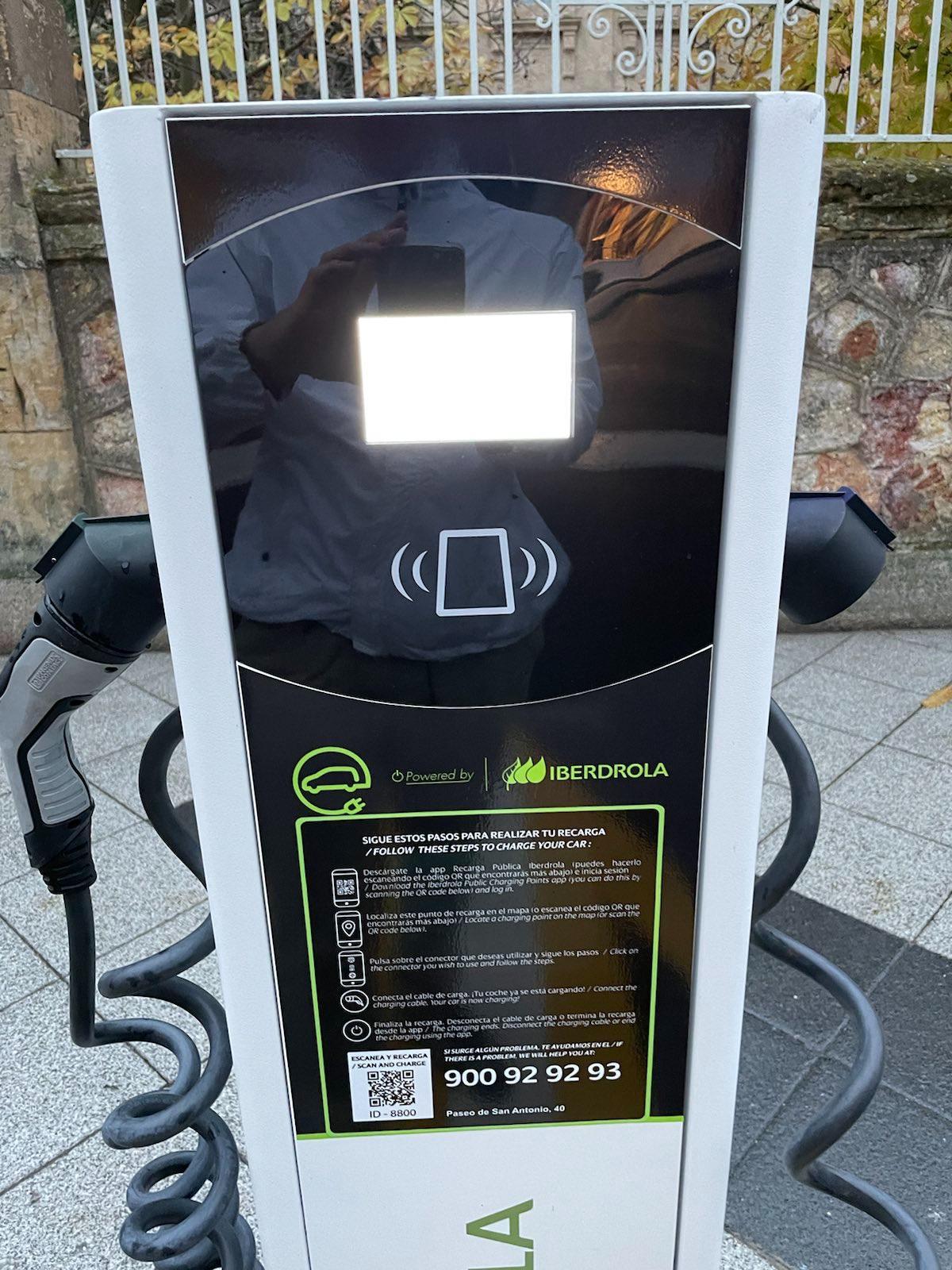 IBERDROLA CLIENTES | Salamanca, CL | EV Station