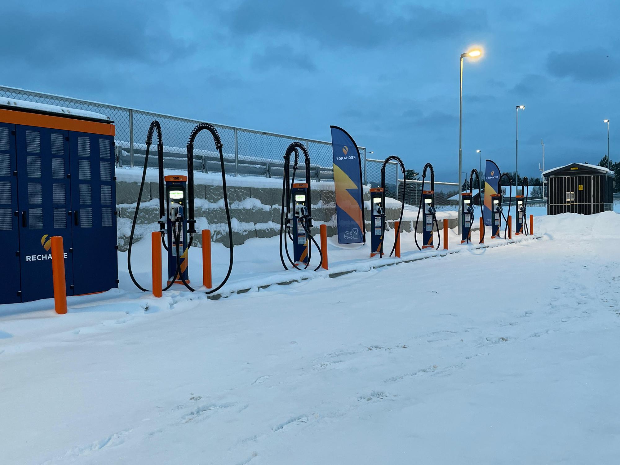 Shell Moelv | Kastbakkvegen 2A, 2390 Moelv, Norway | EV Station