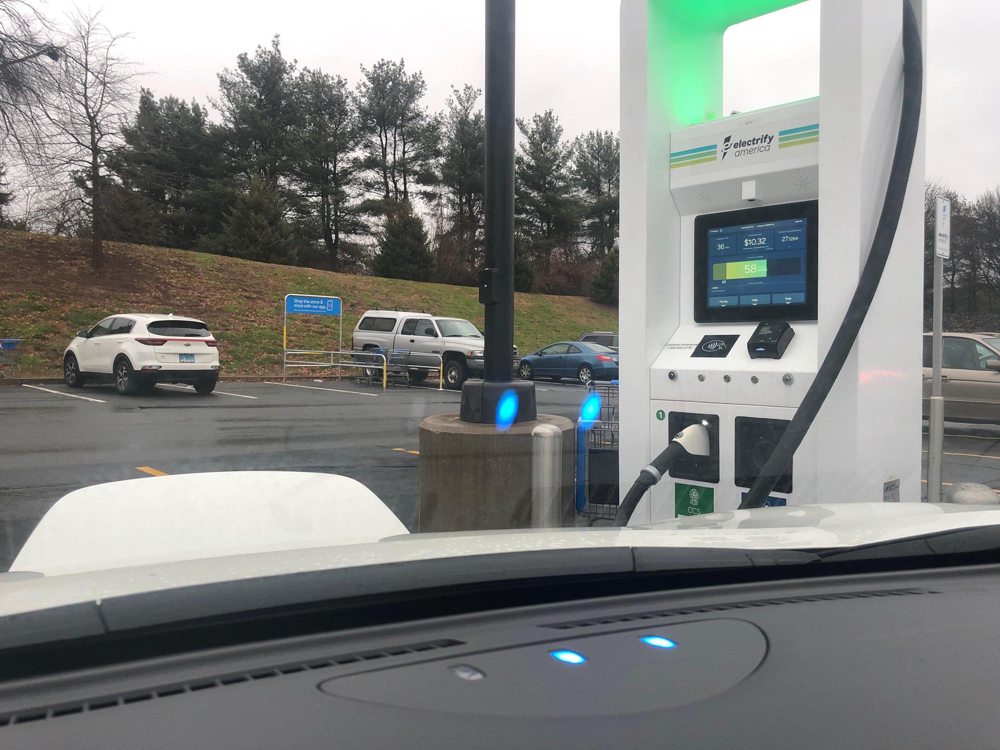 Walmart Supercenter Manchester | Manchester, CT | EV Station