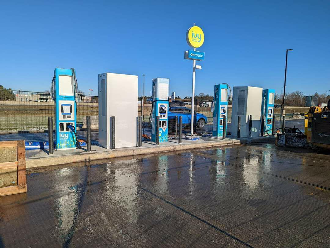 ONroute Cambridge South 401 - Eastbound | Cambridge, ON | EV Station