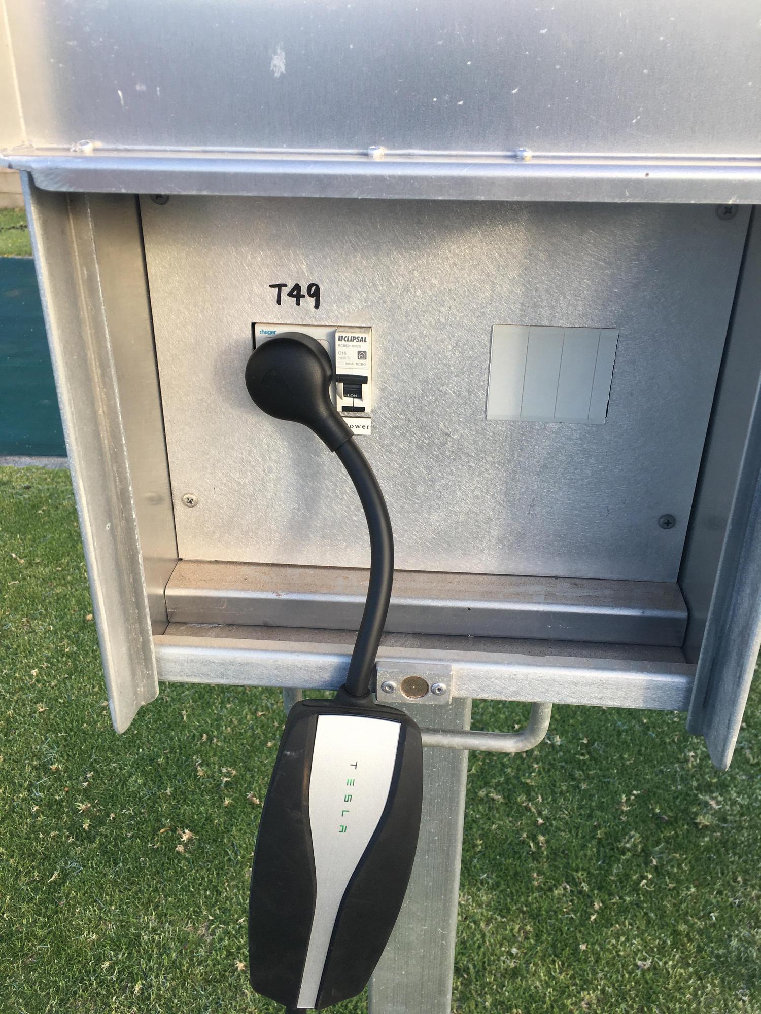 Cheyne's Beach Caravan Park | Cheynes, WA | EV Station
