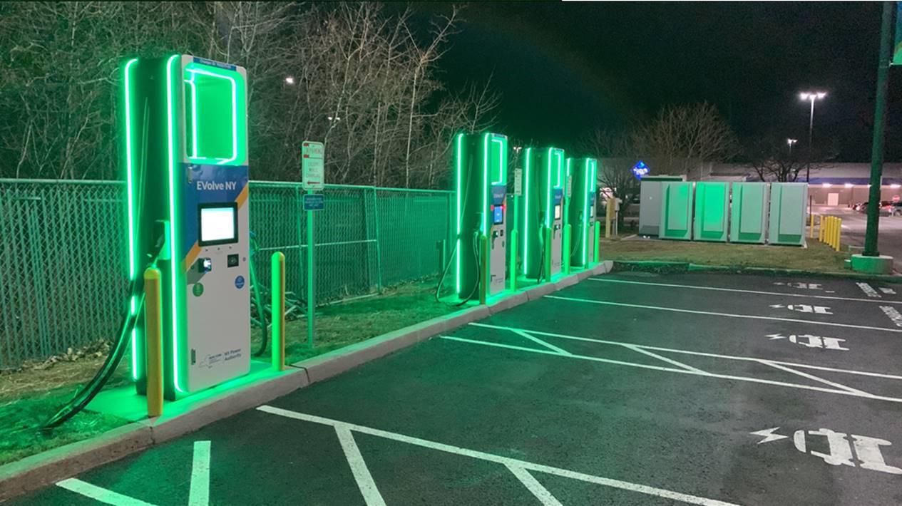 Consumer Square Plattsburgh | Plattsburgh, NY | EV Station
