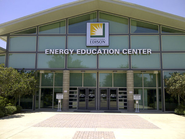 Edison Energy Education Center | Tulare, CA | EV Station