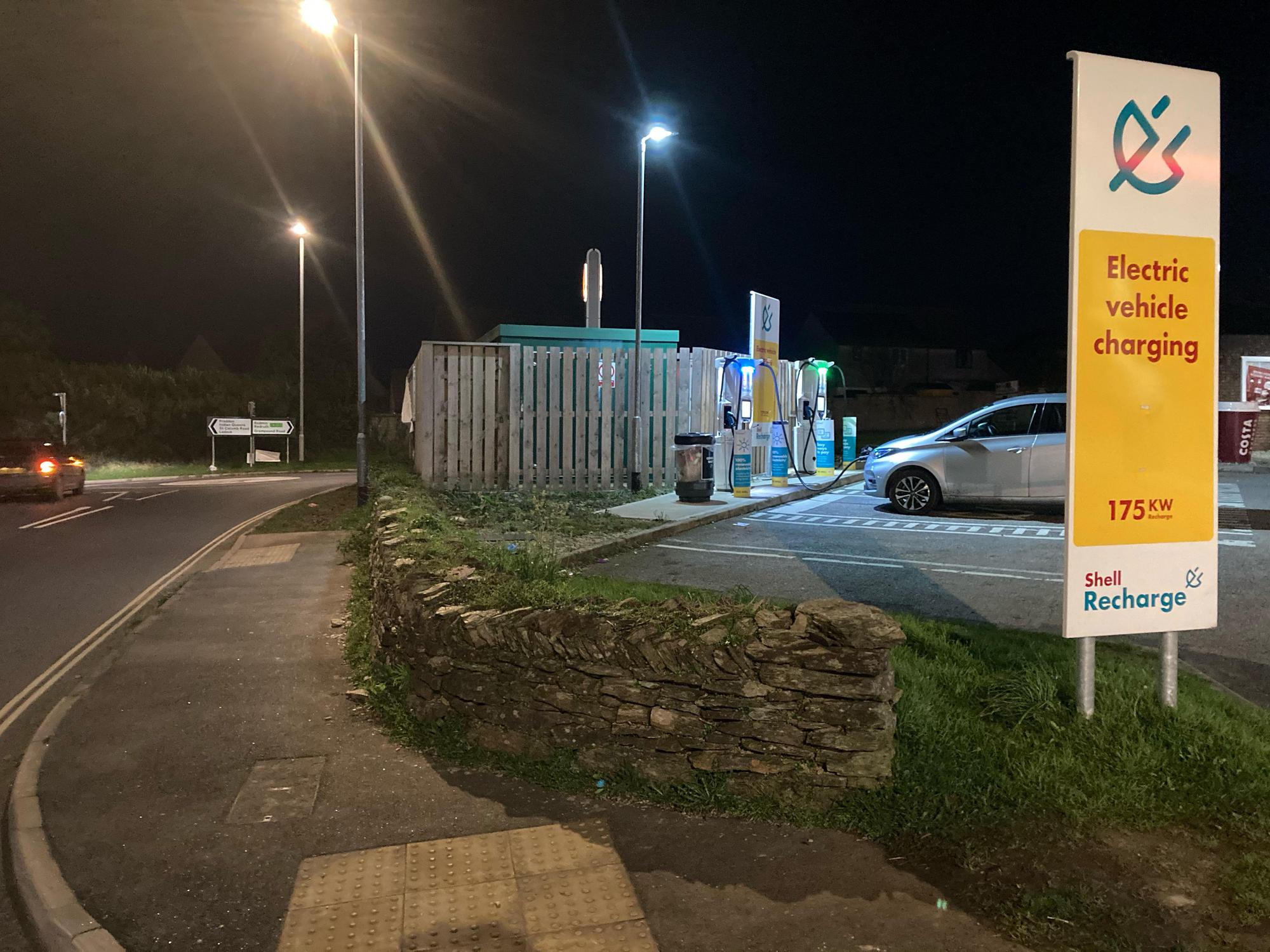Shell Penhale | B3275 Kingsley Village, Penhale TR9 6NA, United Kingdom ...
