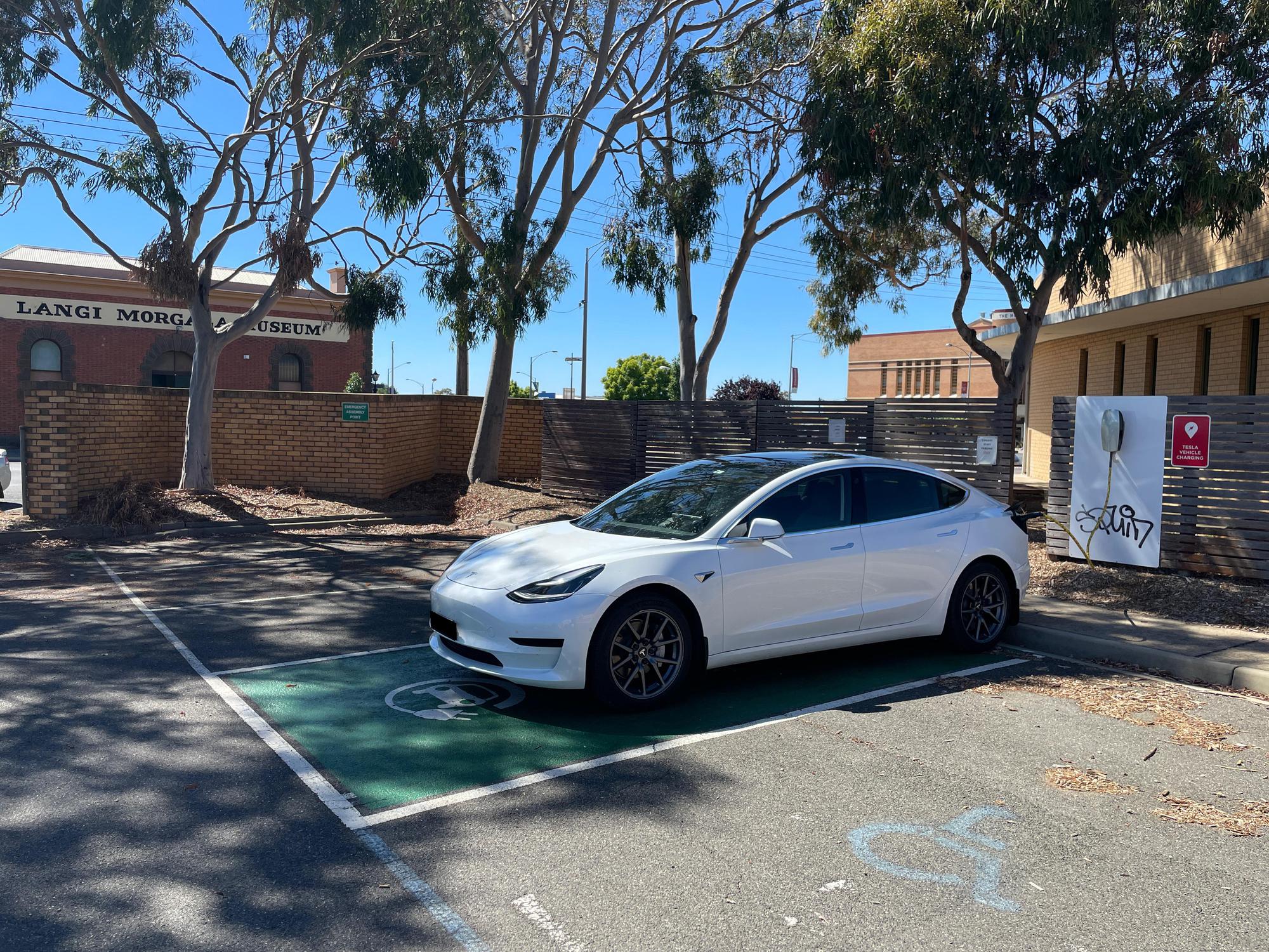 Central Highlands Library | Ararat, VIC | EV Station