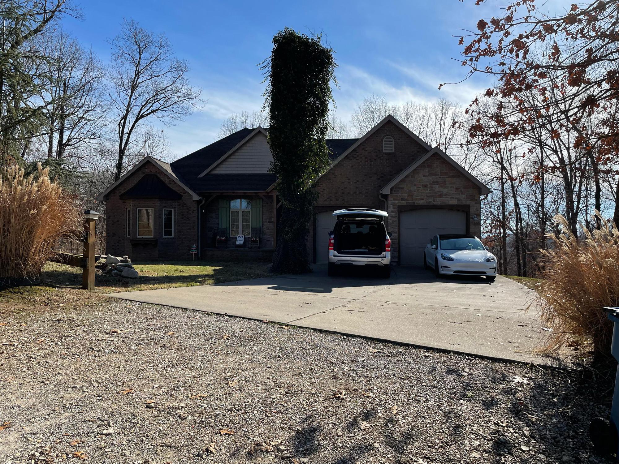 Sweet Dreams Escape | Reeds Spring, MO | EV Station