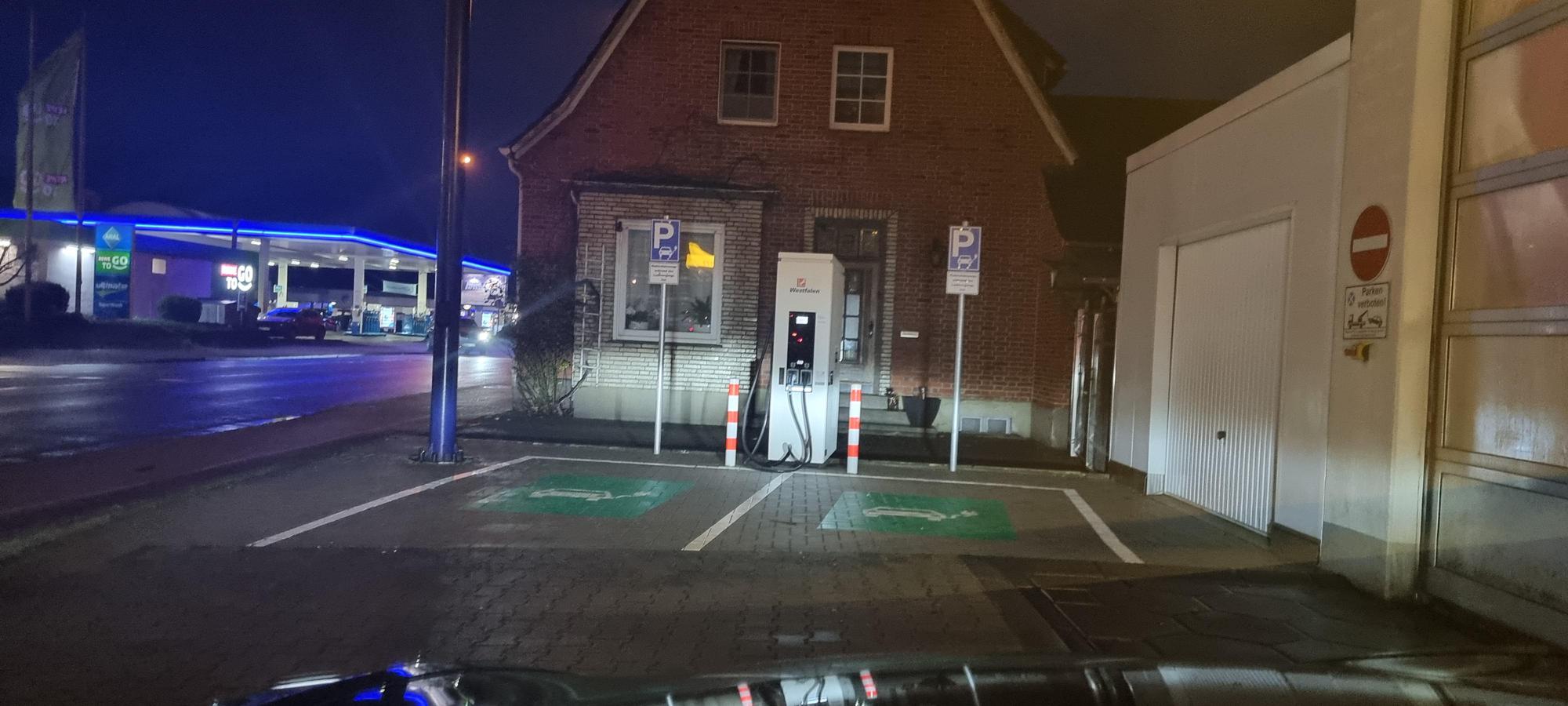Westfalen Charging Station