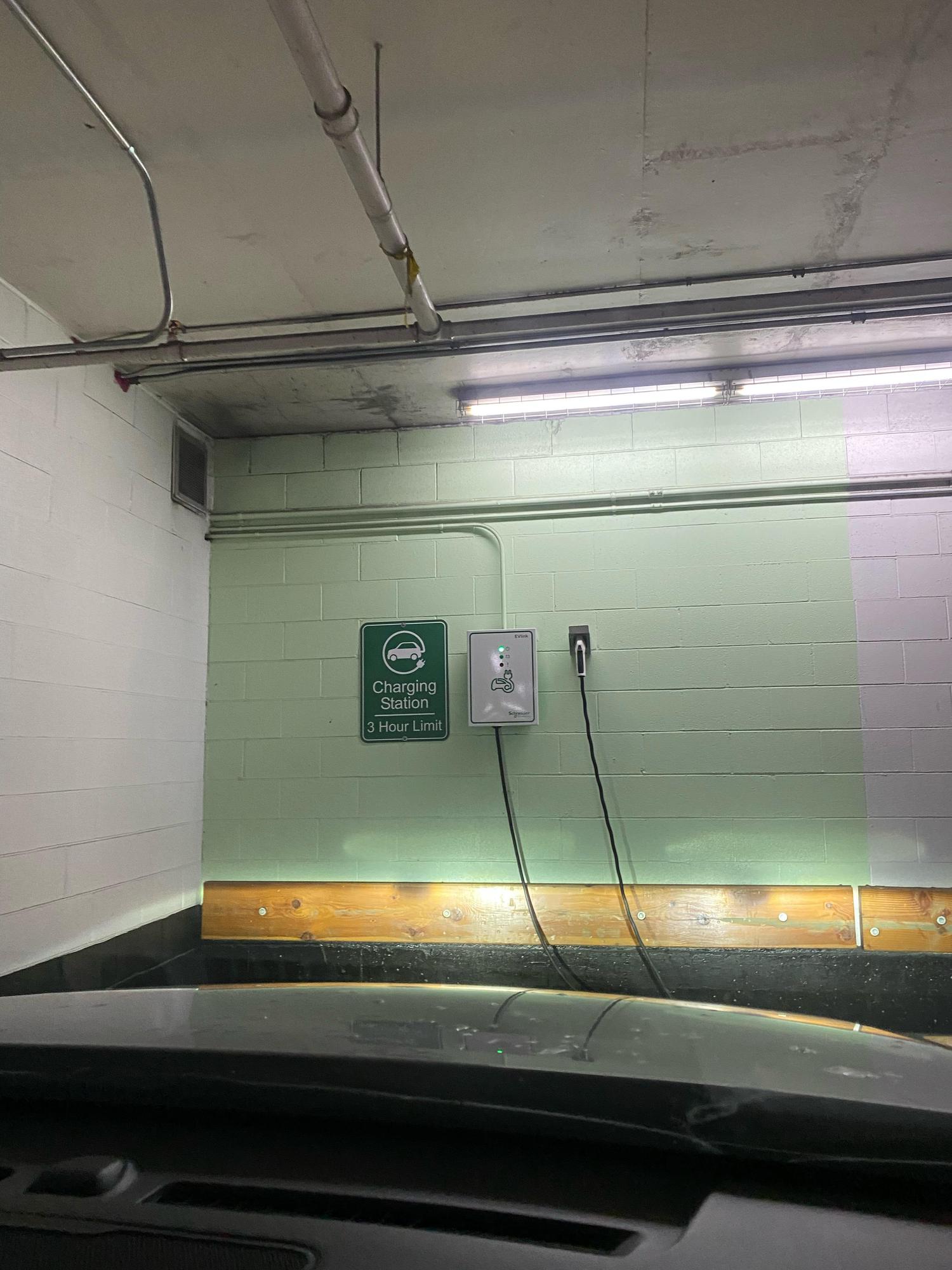 MTCC South Parking | Toronto, ON | EV Station