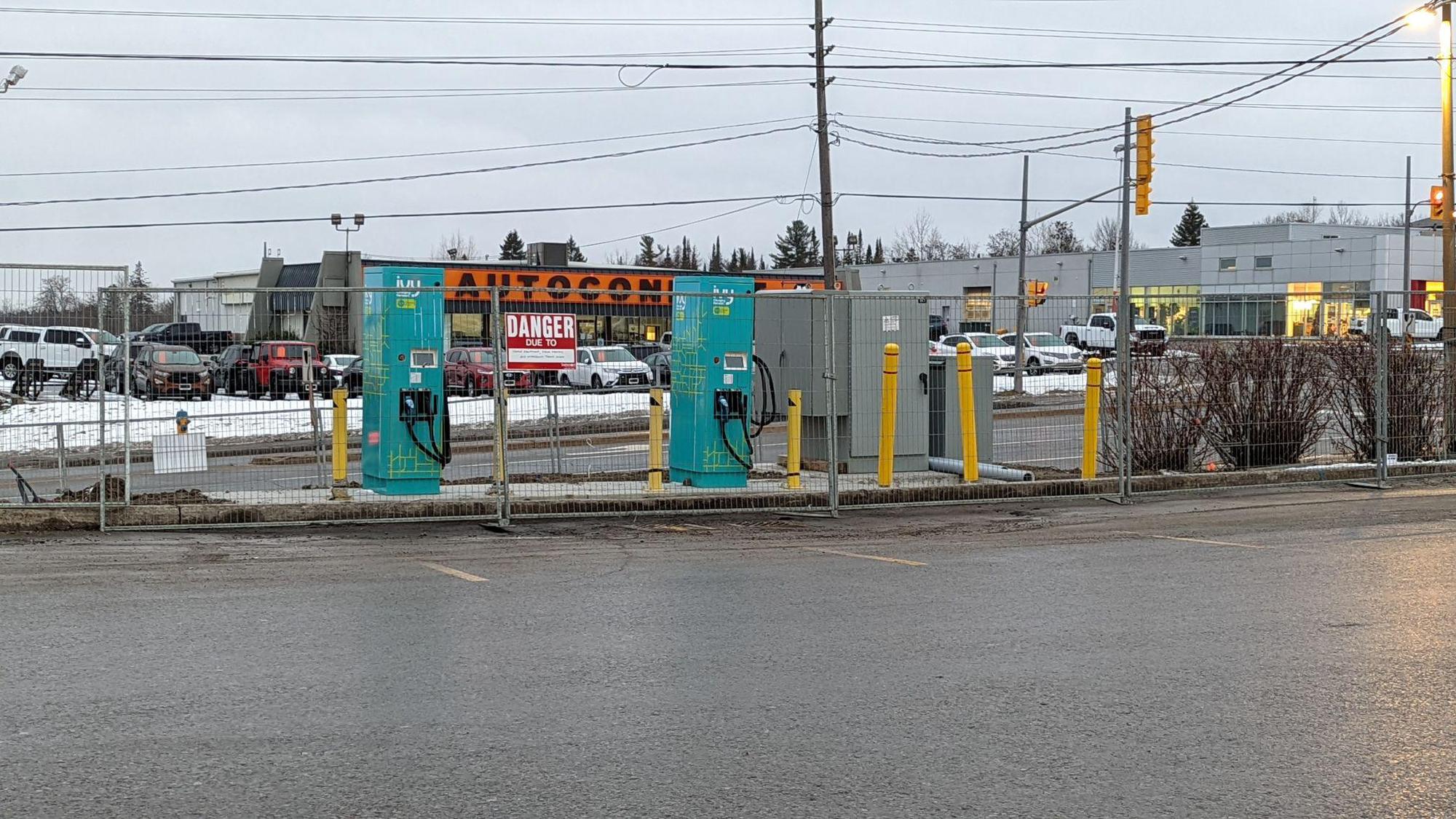 Tim Hortons | Peterborough, ON | EV Station