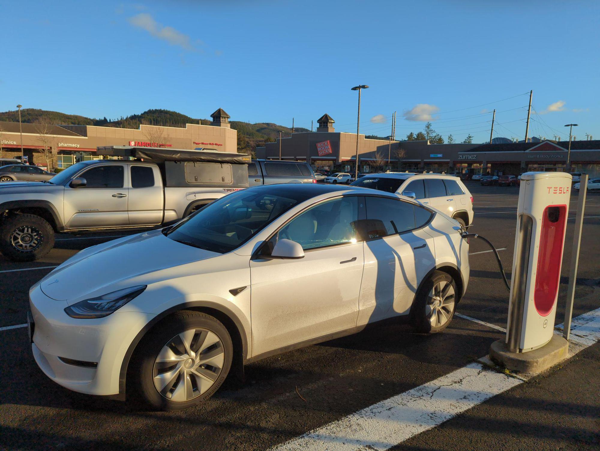 Seaside Factory Outlet Center | Seaside, OR | EV Station