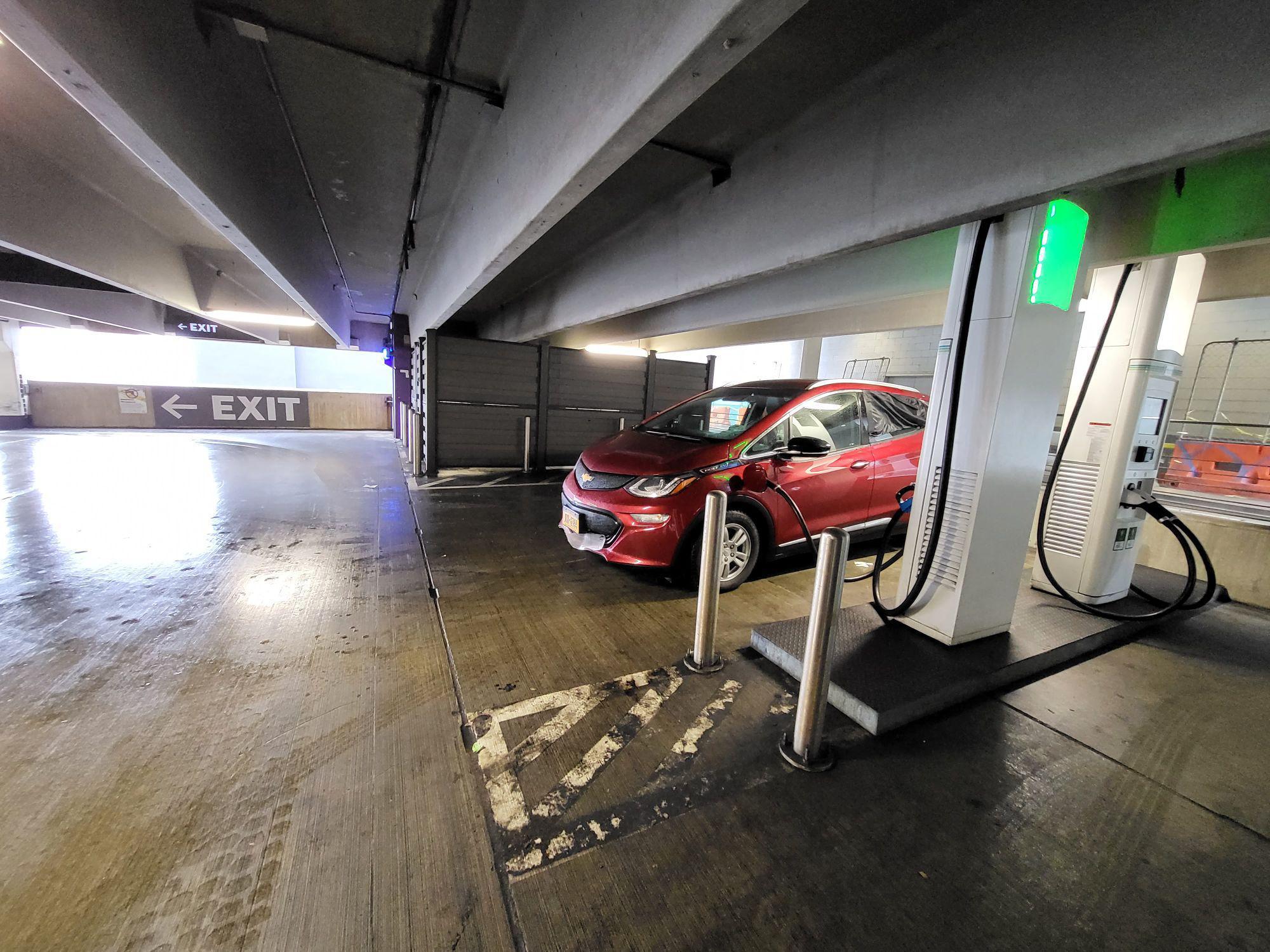 The Shops at SkyView Center (1) | 40-24 College Point Blvd, Flushing ...