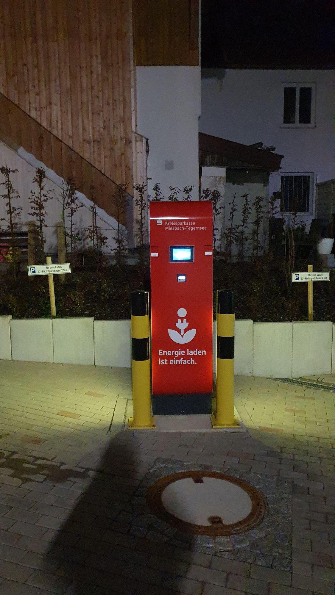 Mer Germany GmbH | Holzkirchen, BY | EV Station