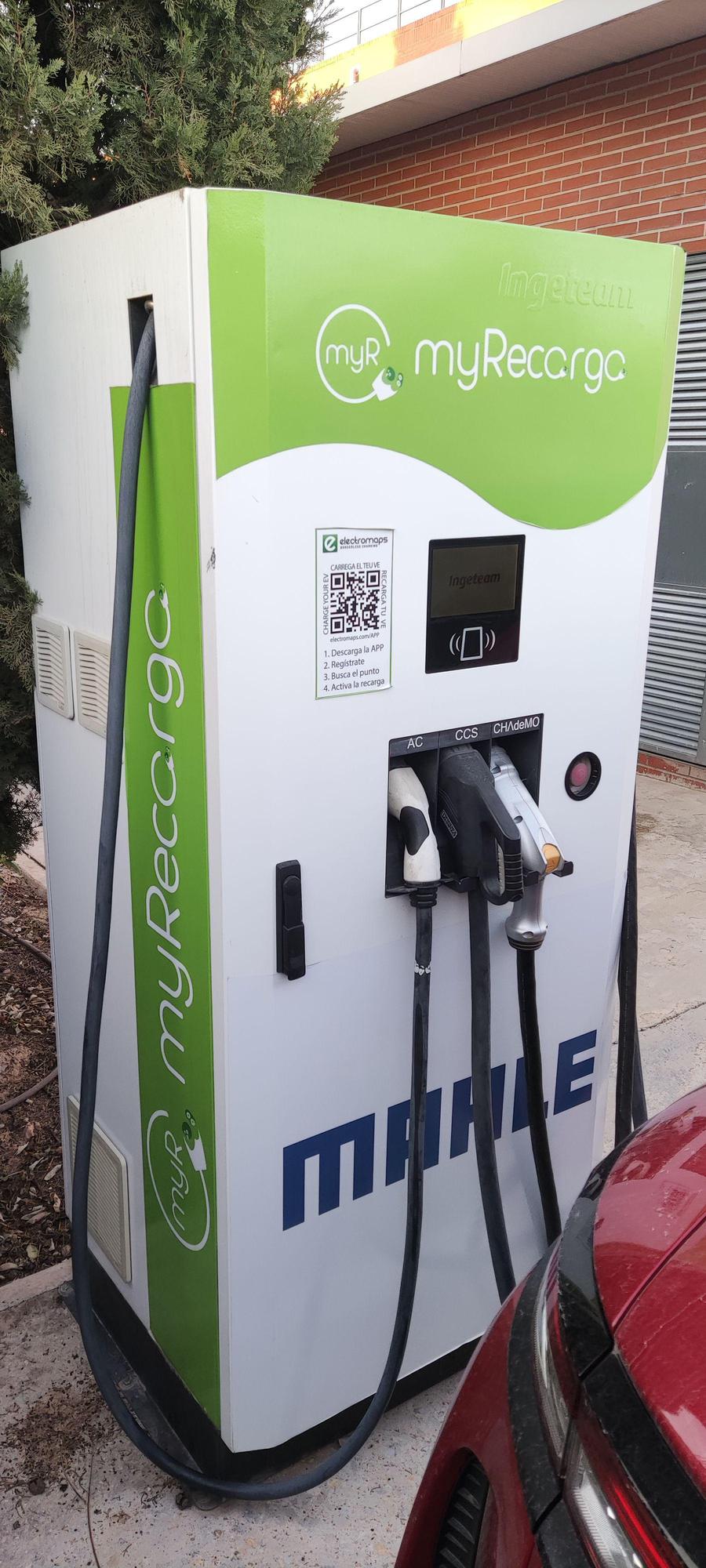myRecarga - MAHLE Electronics | Paterna, Comunidad Valenciana | EV Station