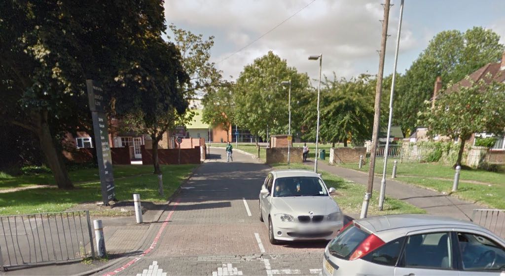 Hanworth Air Park Leisure Centre and Library | Feltham, England | EV ...