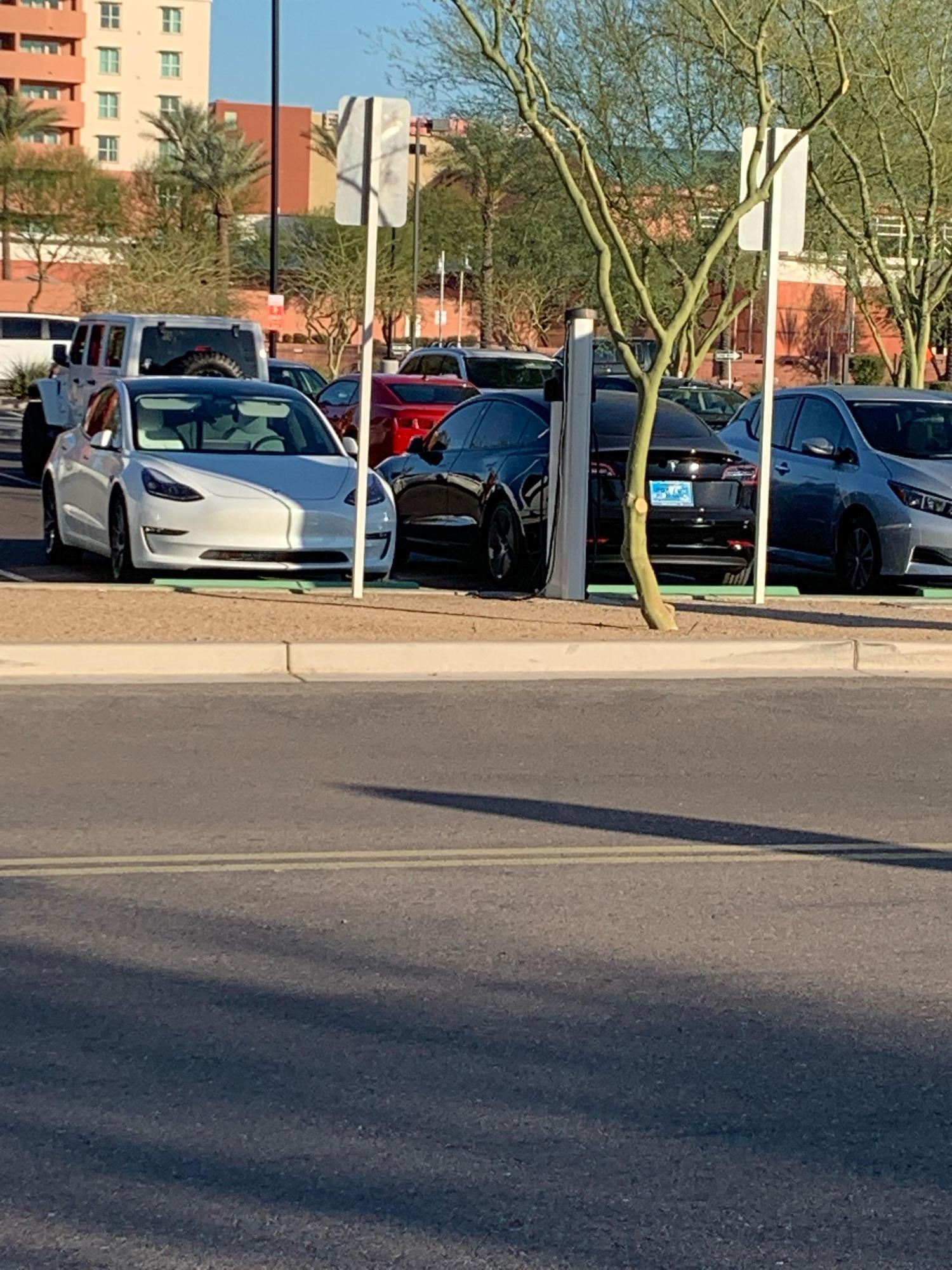 Tanger Outlets Phoenix - Express Factory Outlet (2) | Glendale, AZ | EV ...