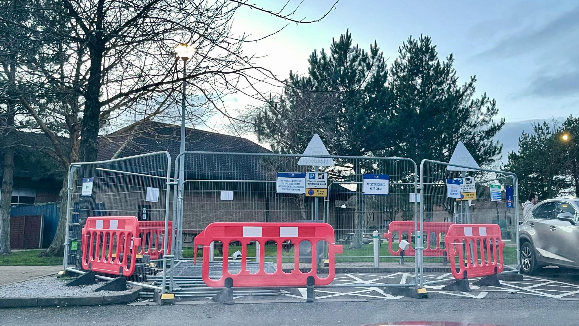 Birchanger Green Services Gridserve | Welcome Break Services, M11 ...