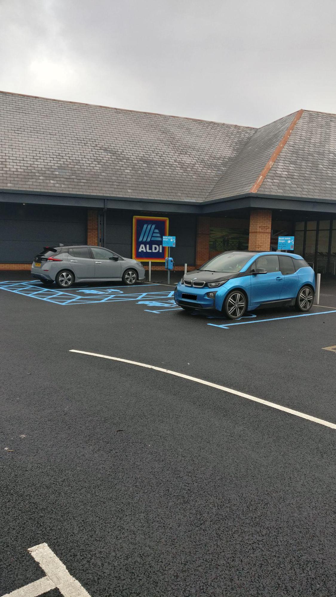 Aldi Tyldesley | Tyldesley, England | EV Station