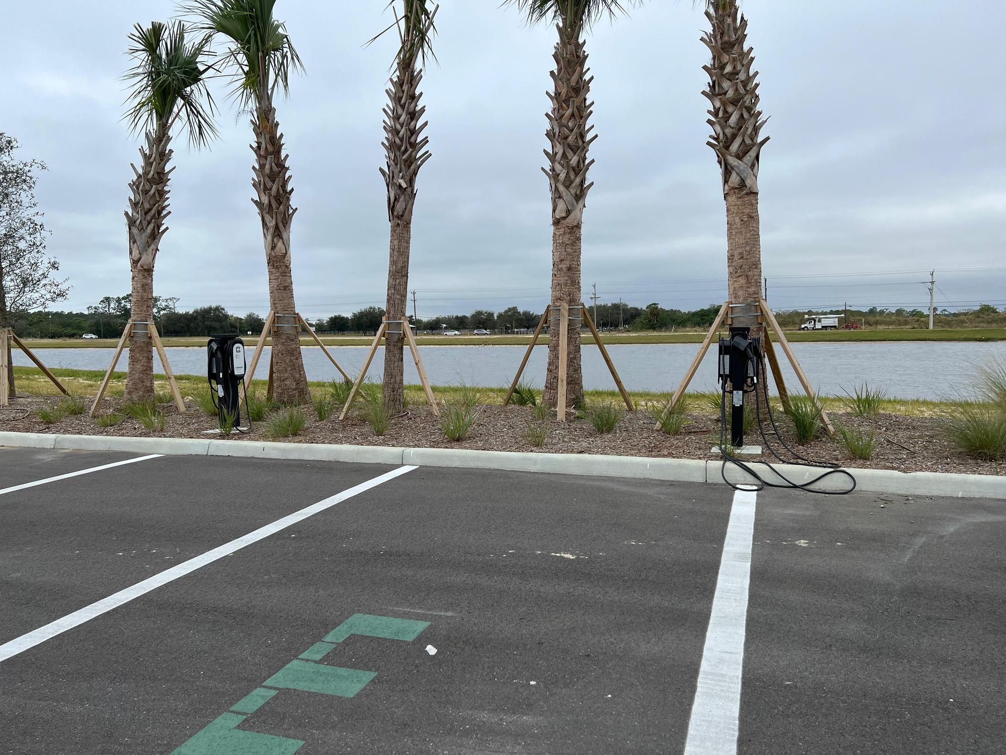 Crescent B Commons - West | Punta Gorda, FL | EV Station